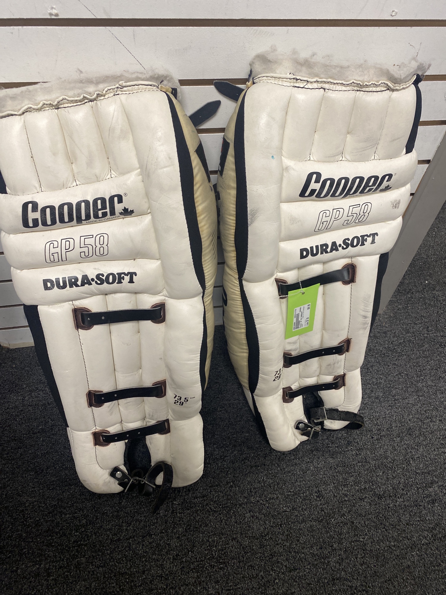 Cooper GP 58 29" Hockey Goalie Leg Pads | SidelineSwap