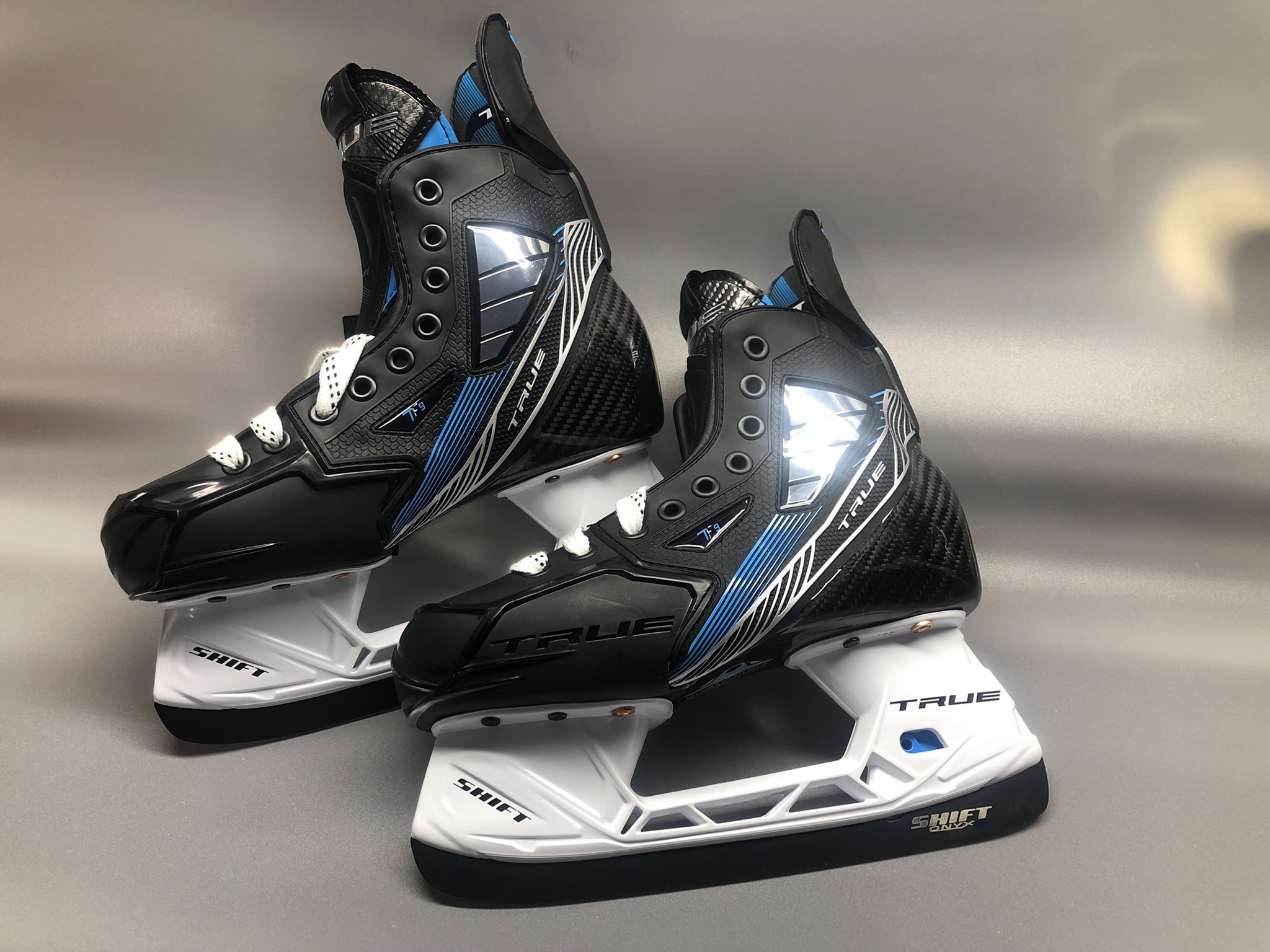 Junior New True TF9 Hockey Skates Regular Width Size 2.5 | SidelineSwap