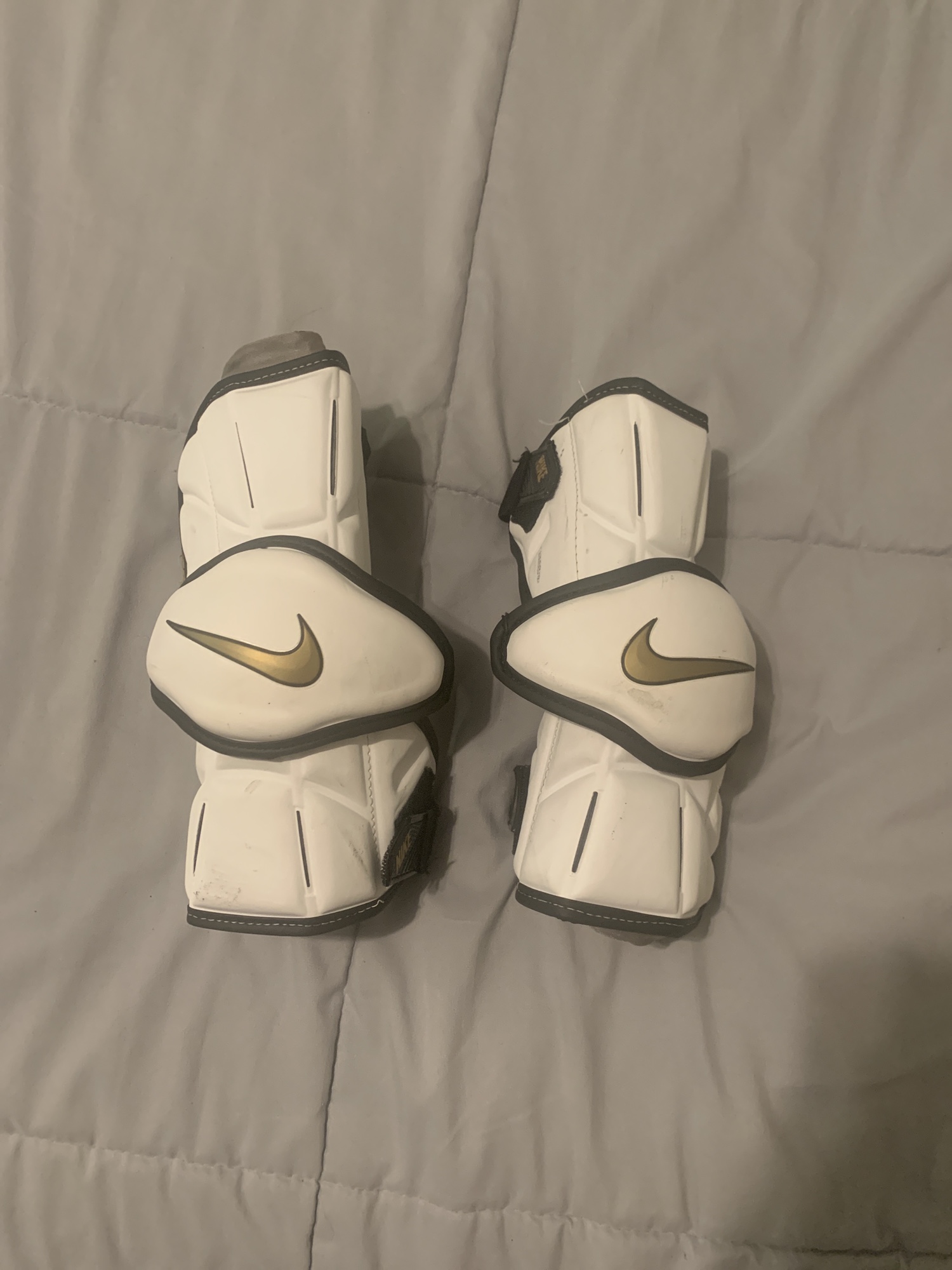 Syracuse Lacrosse Team Issued Large Nike Vapor Arm Pads | SidelineSwap