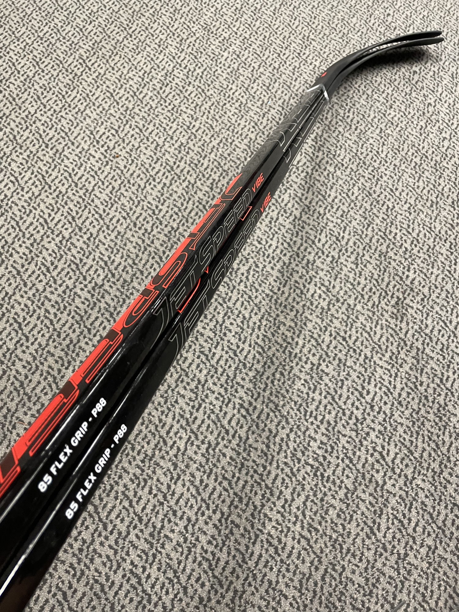 CCM 2-PACK Jetspeed Vibe 85 flex P88 curve left hand sticks | SidelineSwap