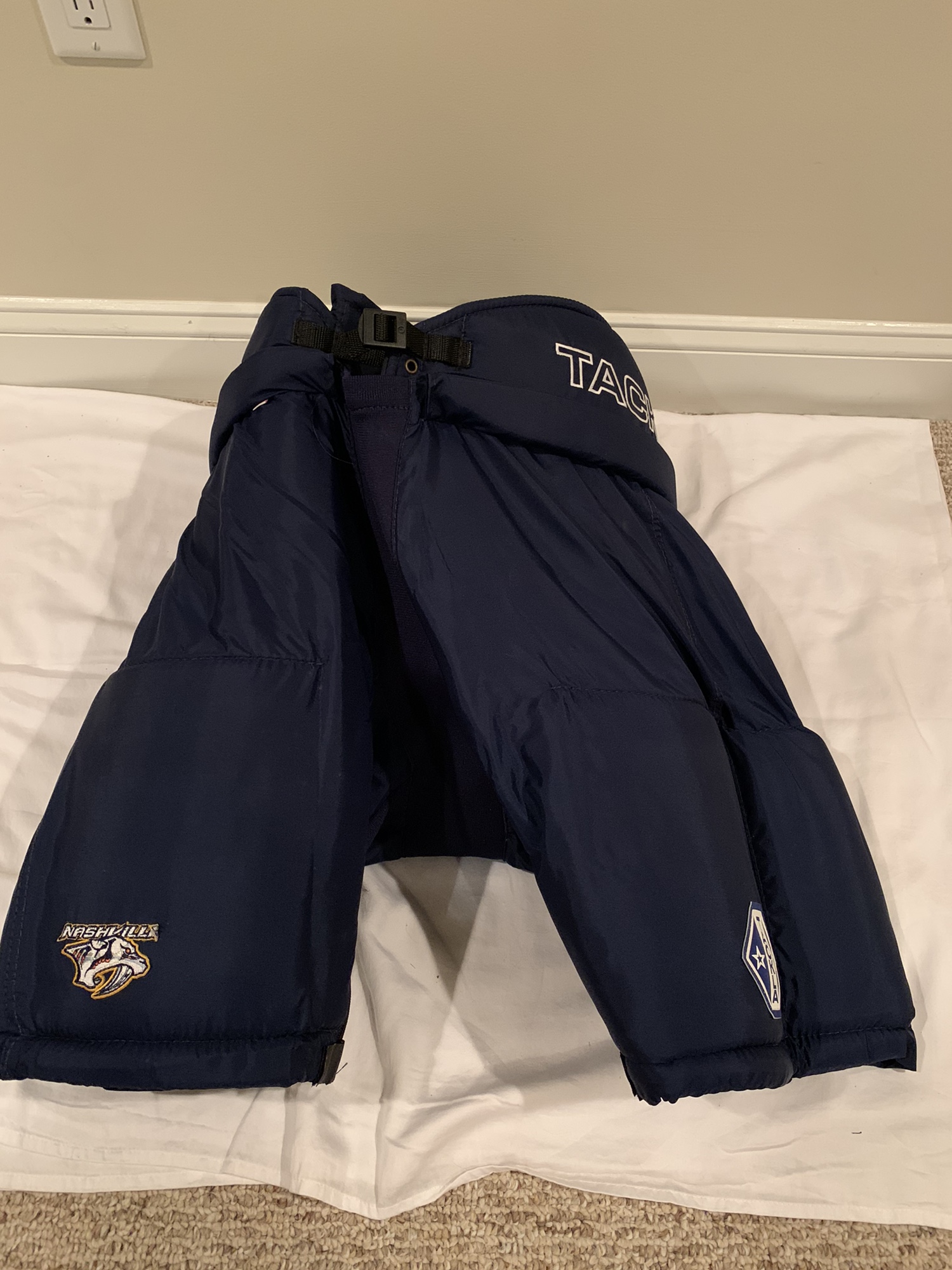 Pro Stock Tackla 5000 Pro Pants (Nashville Predators) | SidelineSwap
