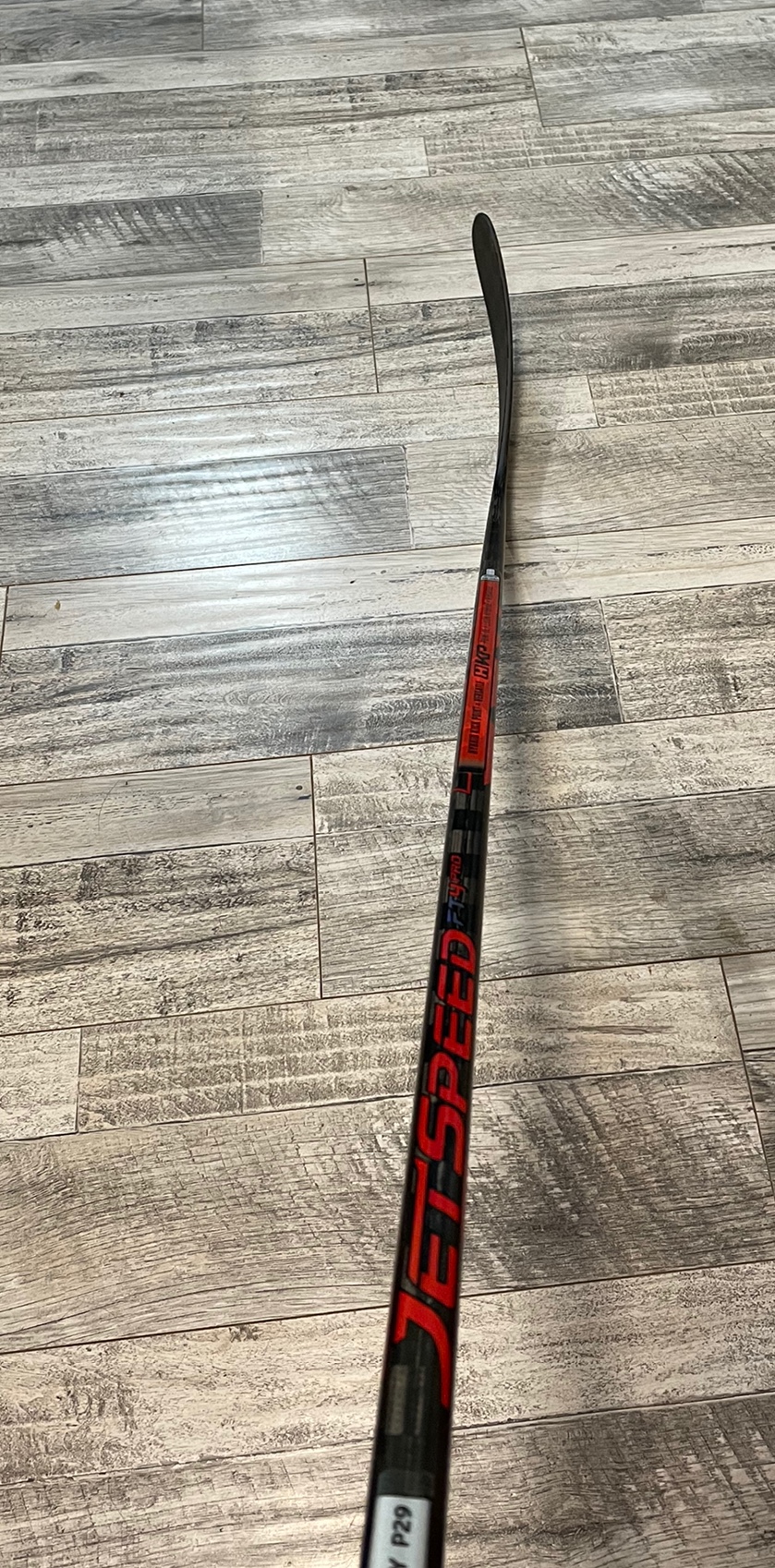New! 65 Flex Int. RH P29 Jetspeed FT4 Pro Hockey Stick | SidelineSwap