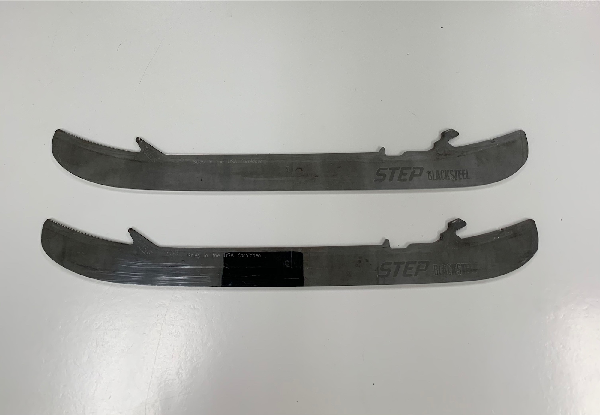 Black Step Steel Blades 238 mm | SidelineSwap