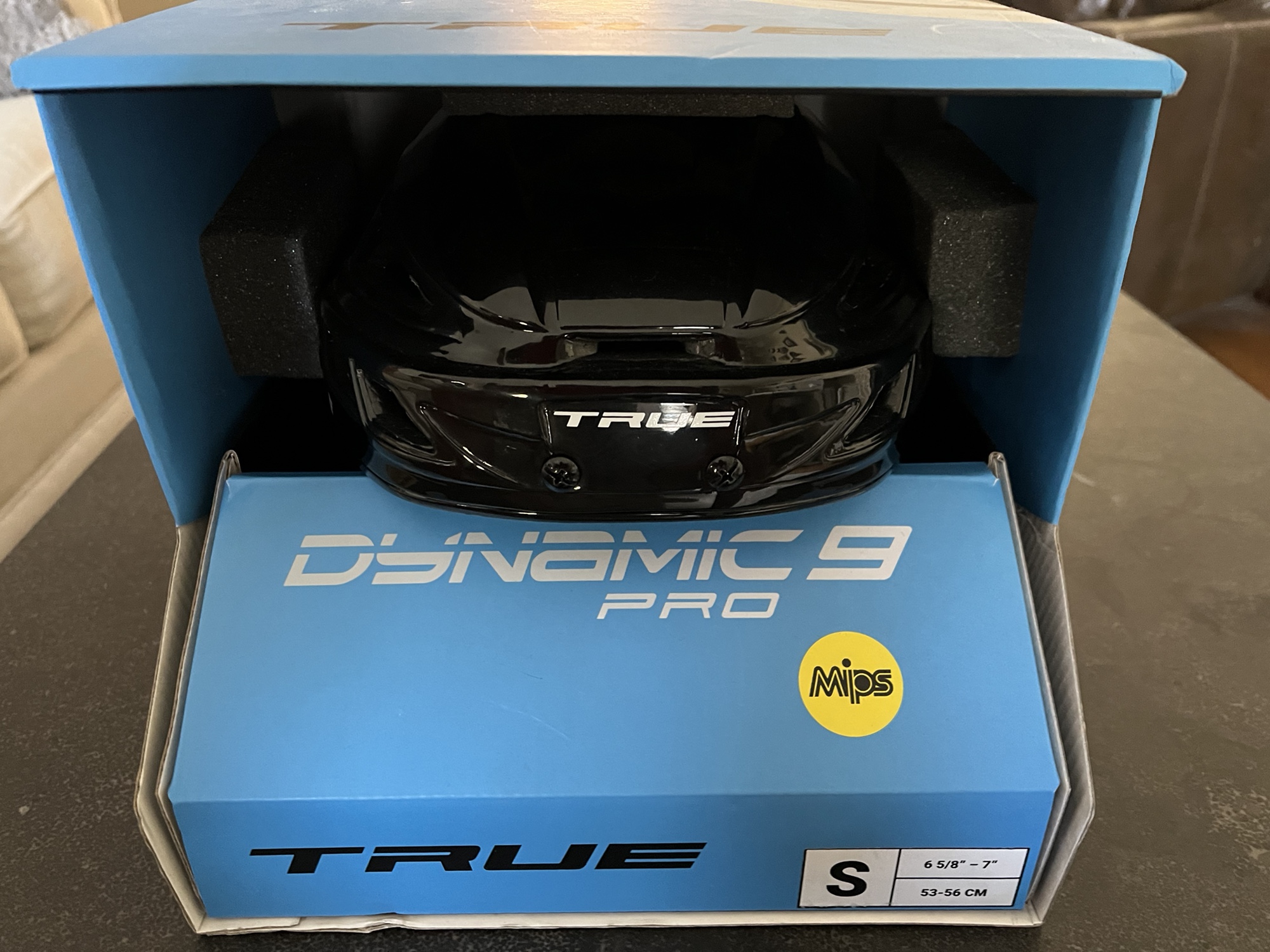 True Dynamic 9 Helmet | SidelineSwap