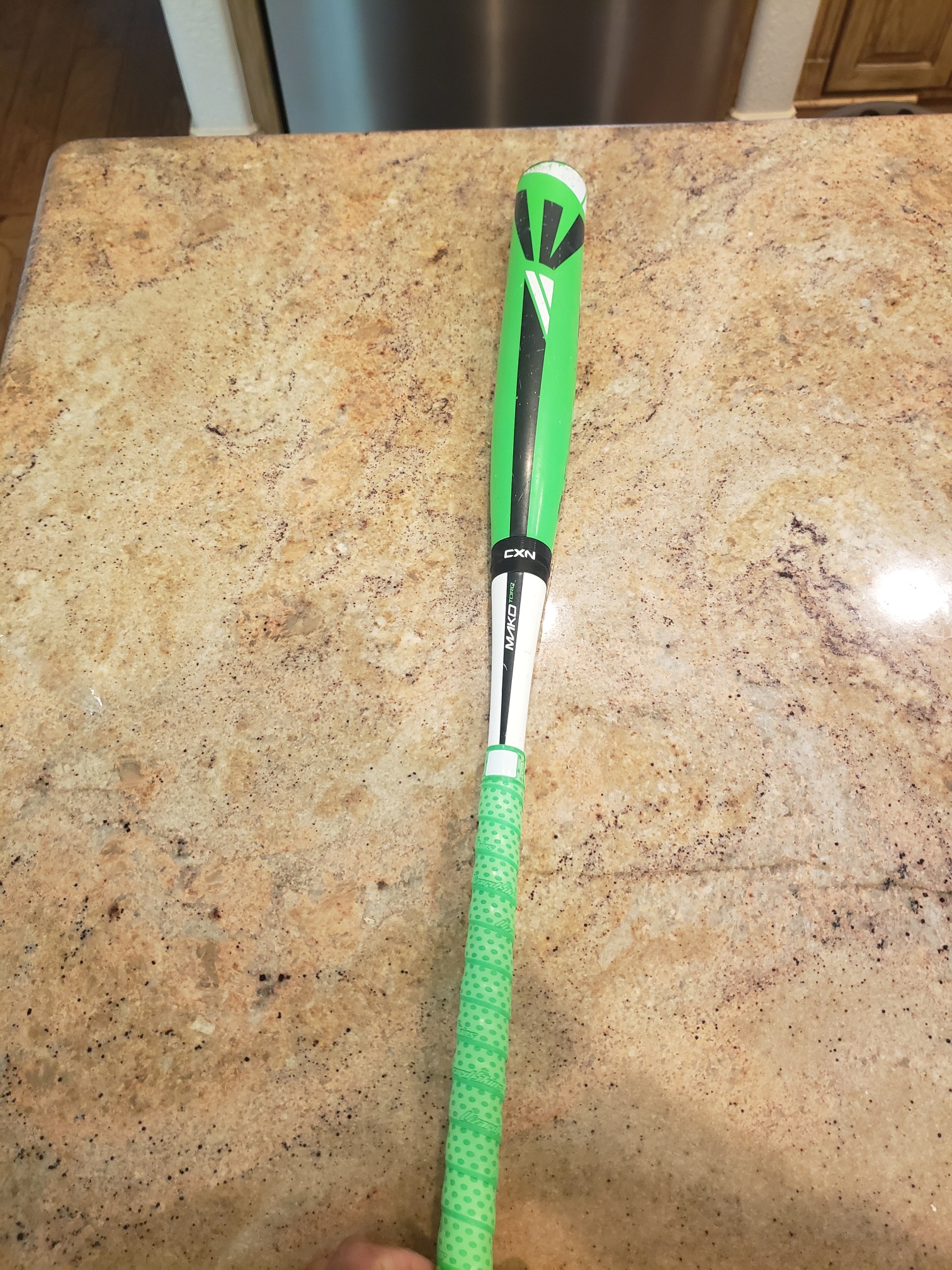 BOMB DROPPER Easton Mako Torq Bat 30/20 | SidelineSwap