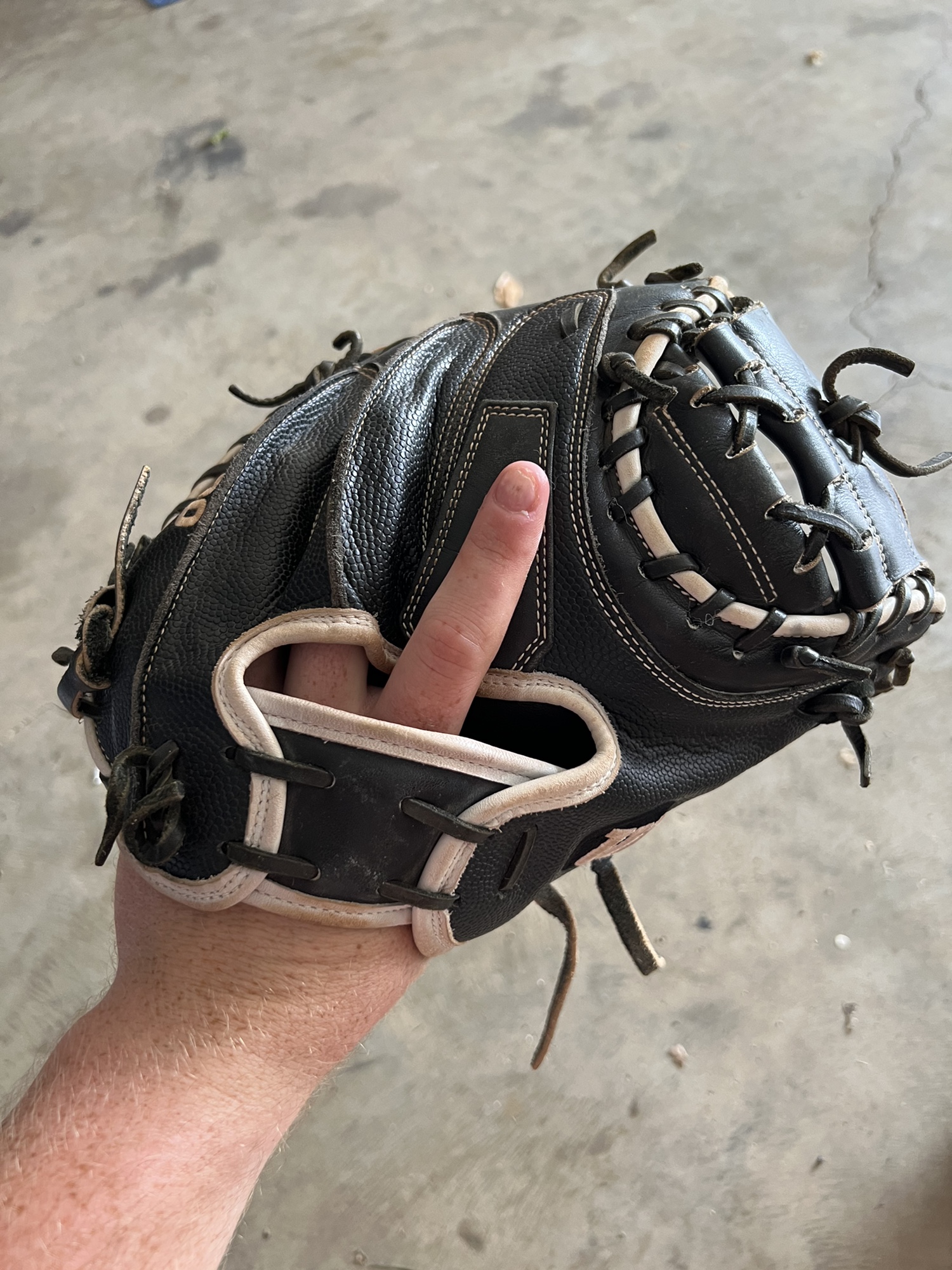 Wilson M1 A2000 33.5 Catchers Mitt | SidelineSwap