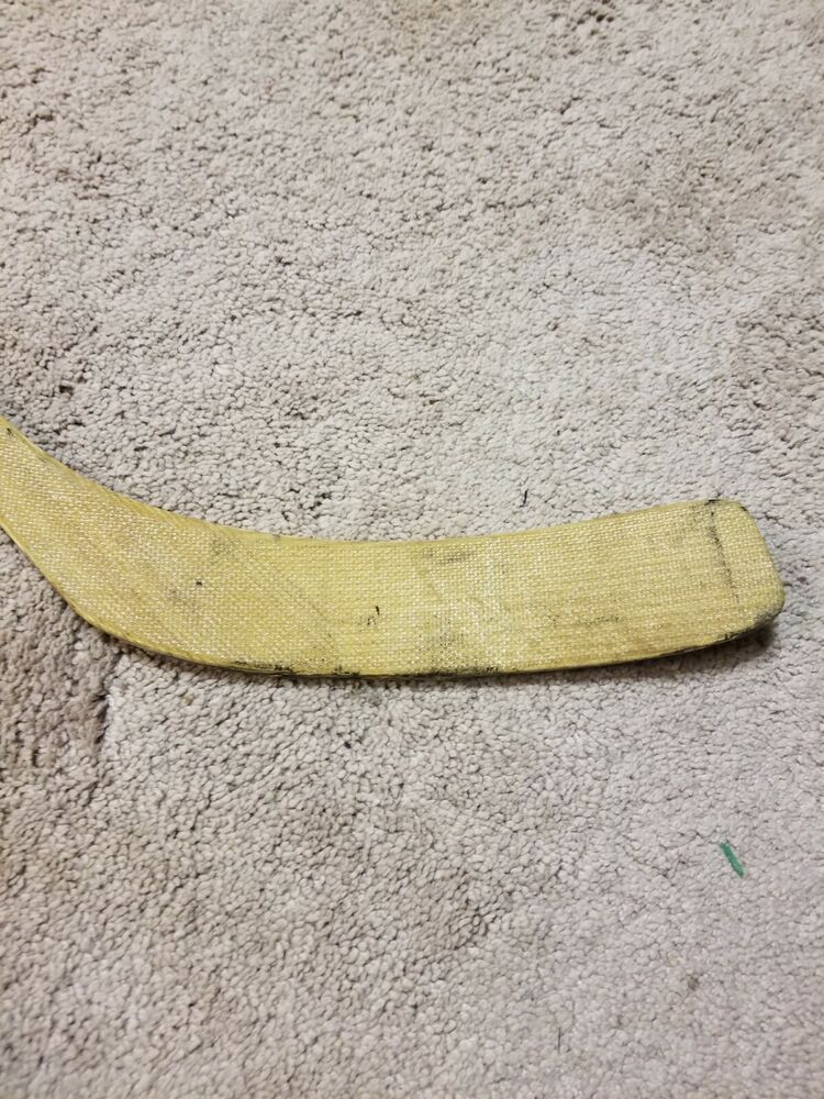 DUANE SUTTER 79'80 Cup Year New York Islanders Team Signed Game Used ...