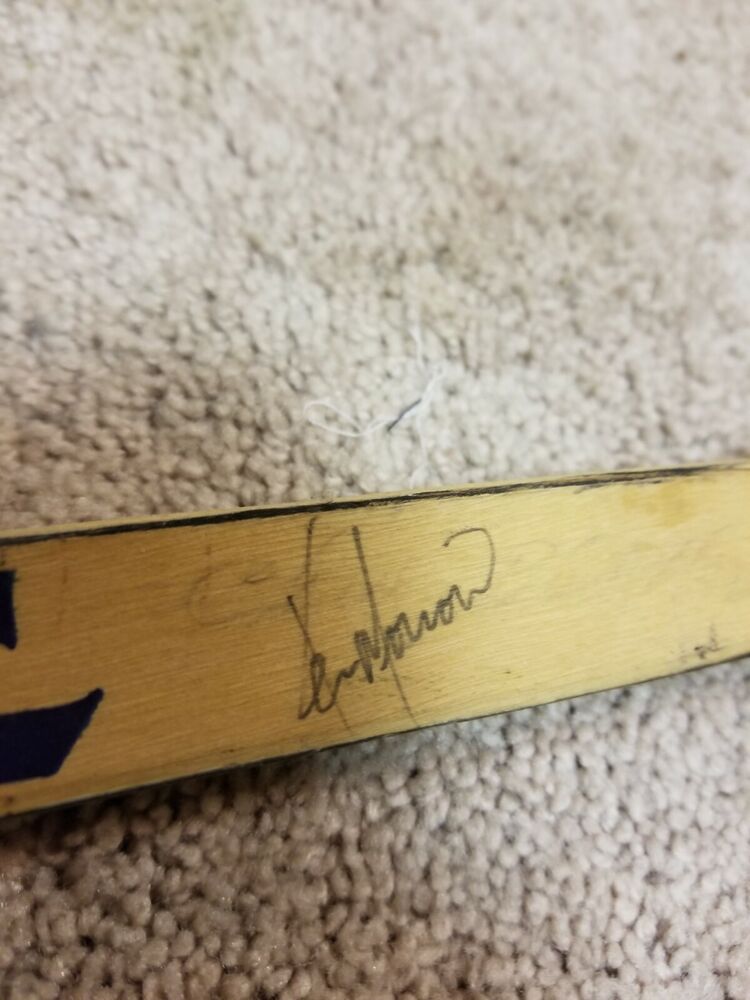 DUANE SUTTER 79'80 Cup Year New York Islanders Team Signed Game Used ...