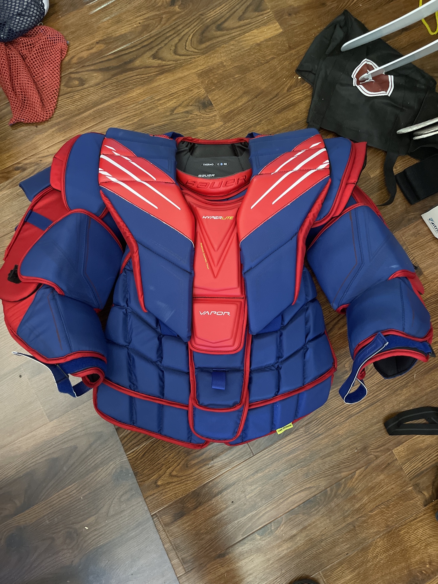 Bauer Custom Hyperlite x Mach Chest Protector | SidelineSwap