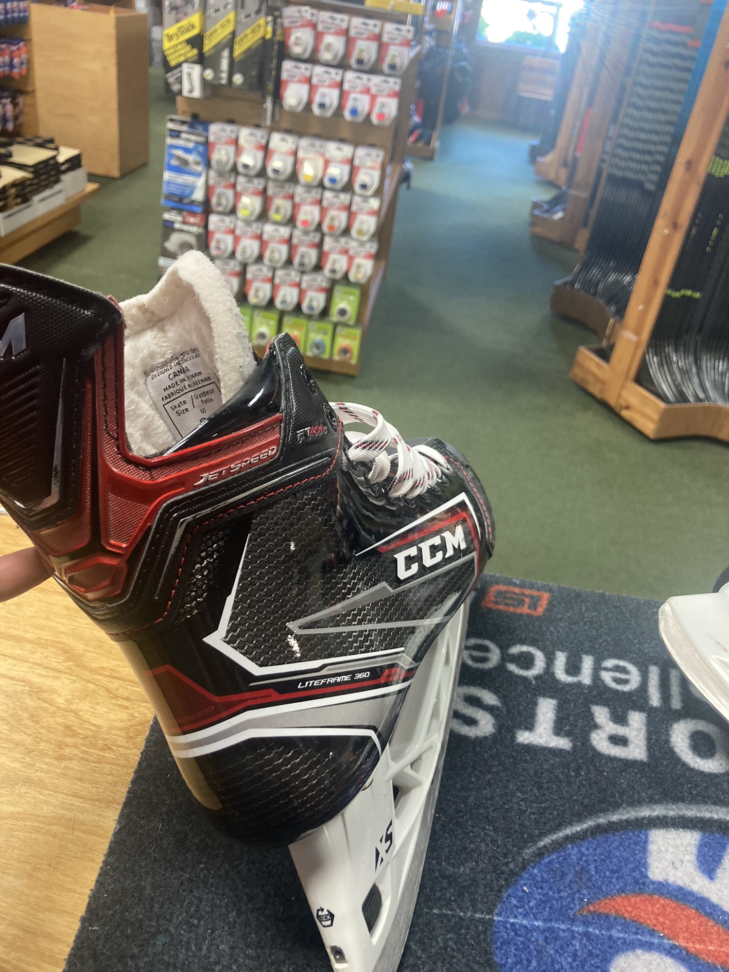 Ccm jet speed ft490 | SidelineSwap