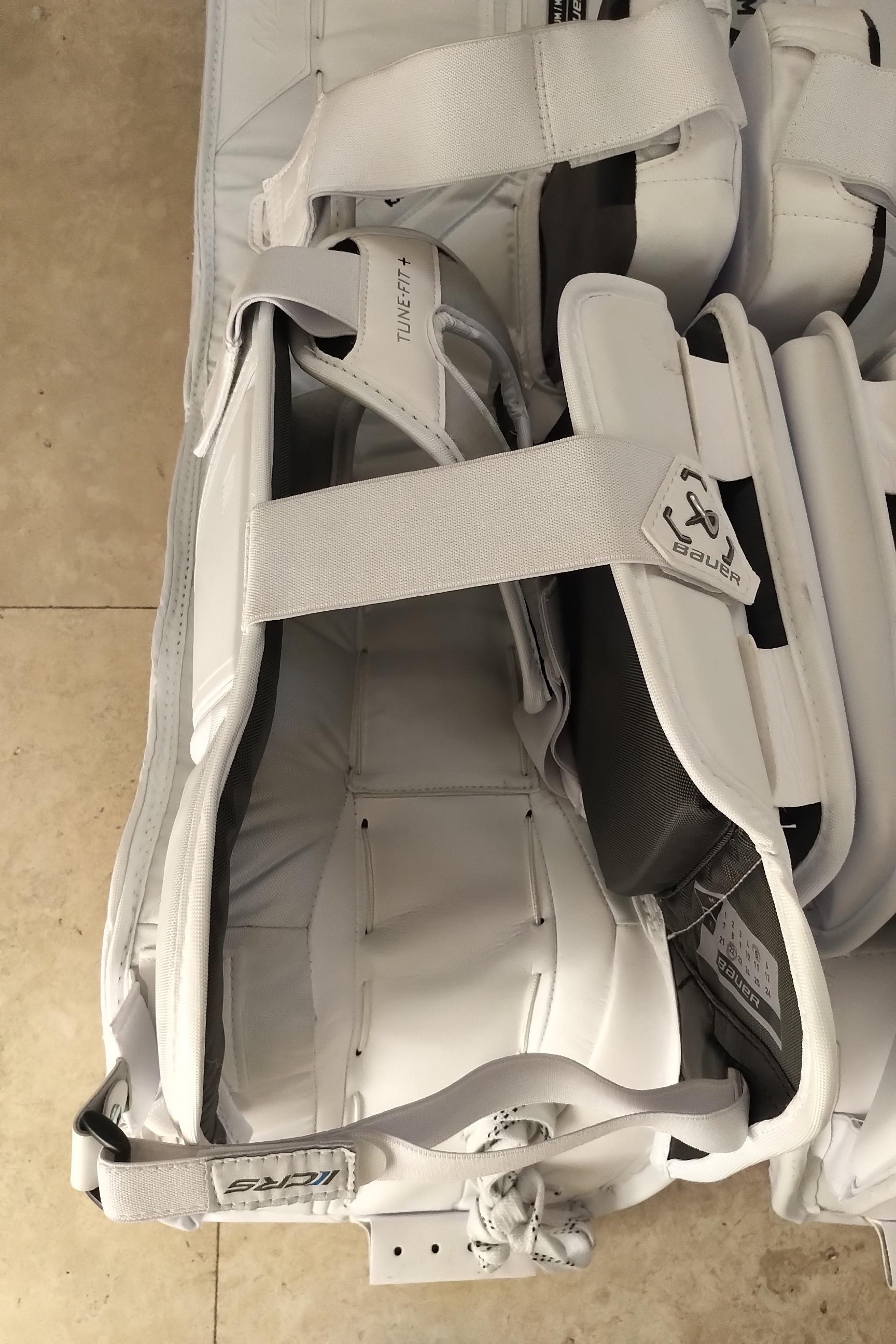NEW Custom Bauer Supreme Mach Senior Goalie Pads - Size M (34 ...