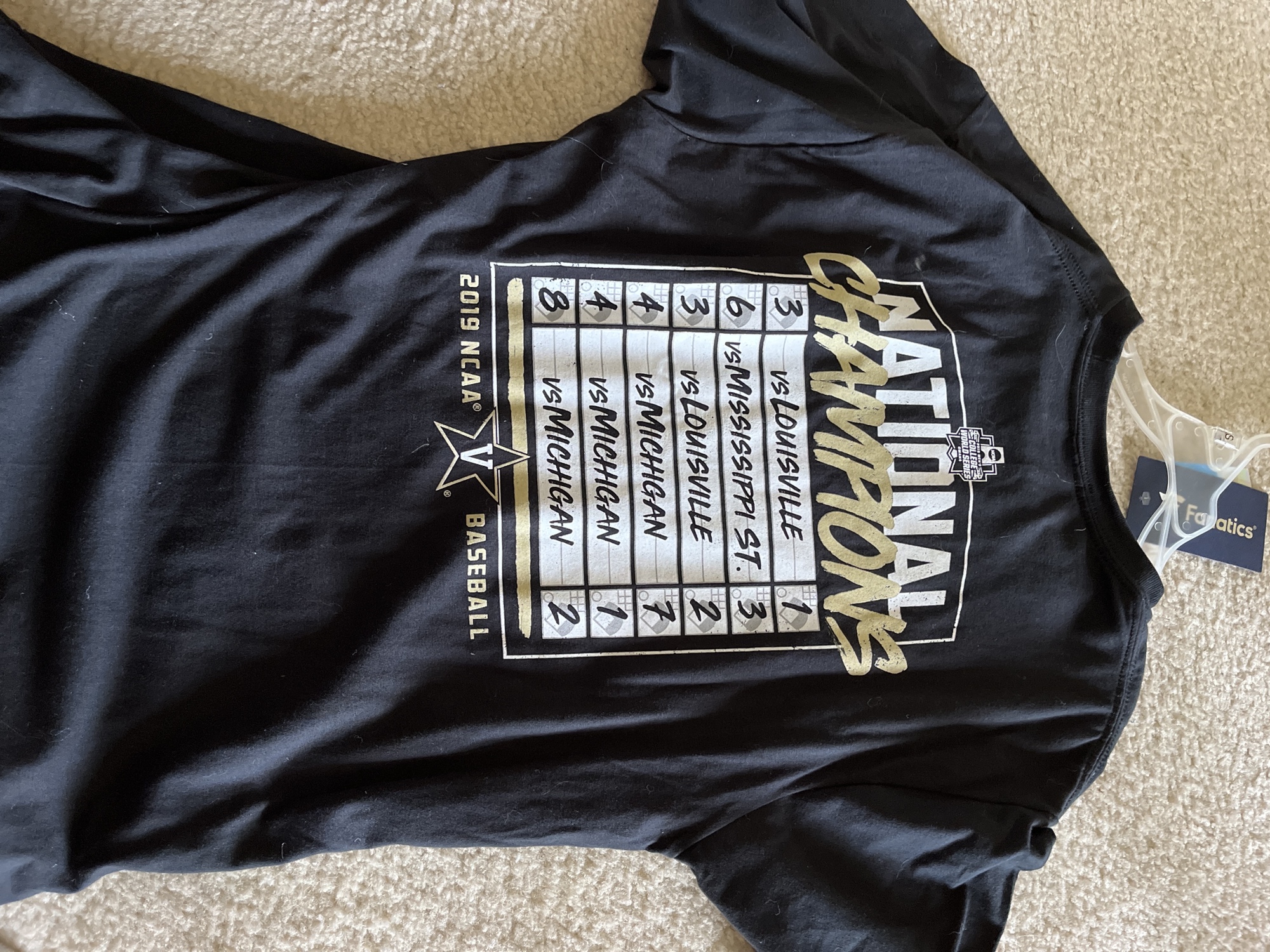 New Vanderbilt Natty Champs Medium Shirt | SidelineSwap