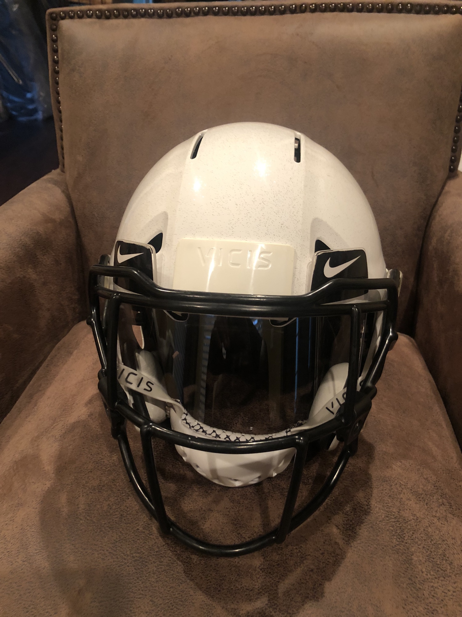 New Large Vicis Zero1 Football Helmet | SidelineSwap