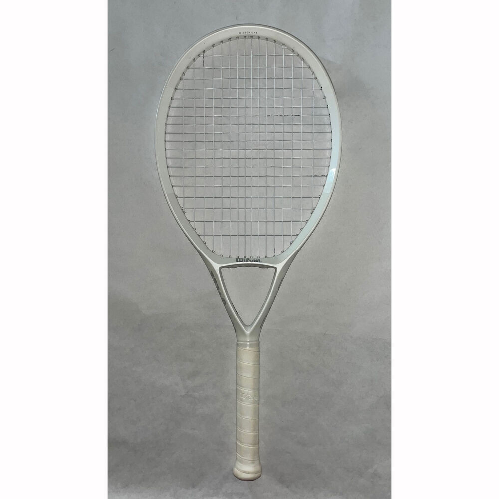 Used Wilson One Tennis Racquet 4 1/2 26609 | SidelineSwap