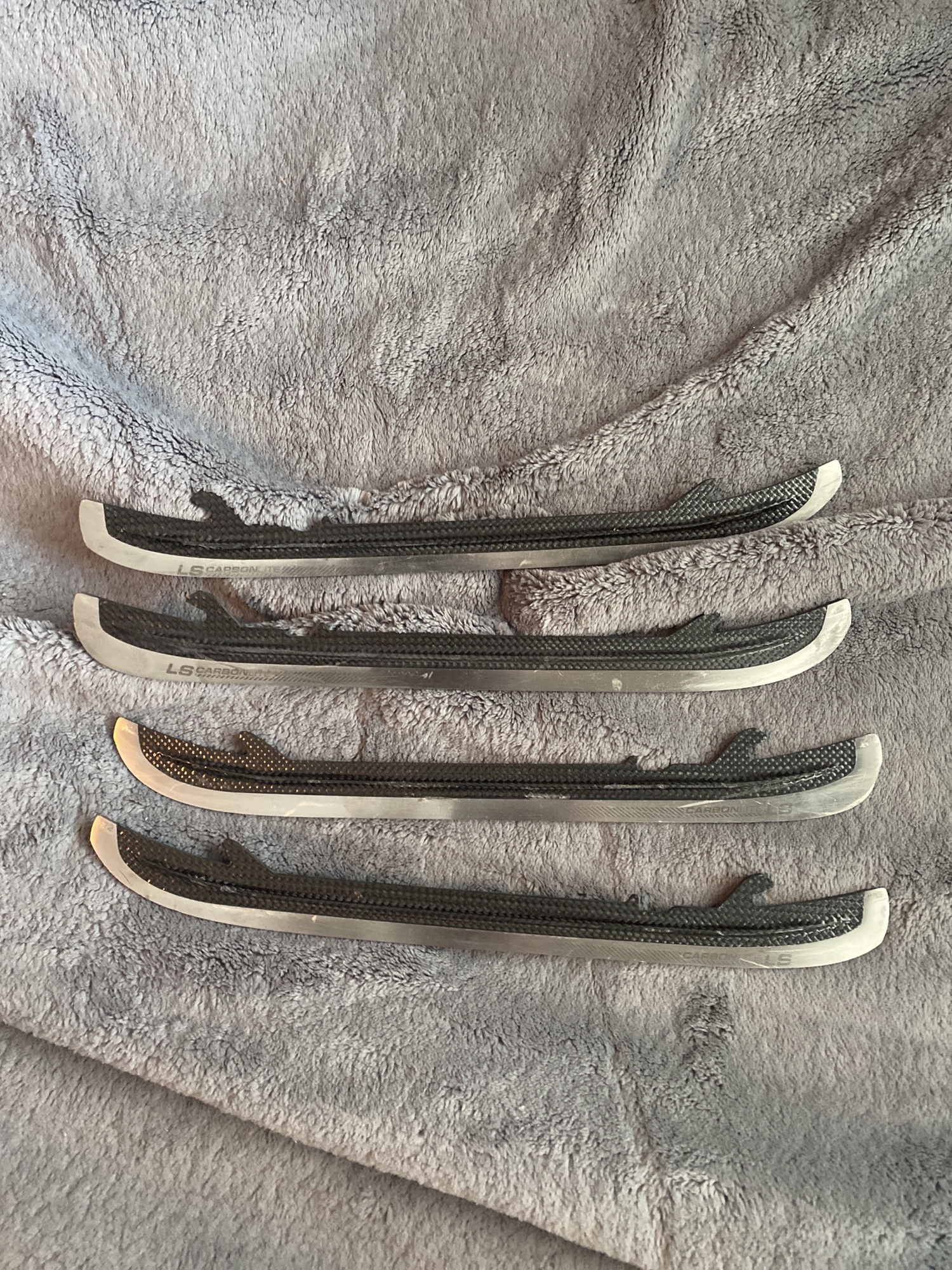 Bauer Vapor Hyperlite Hockey Skates BUNDLE | SidelineSwap