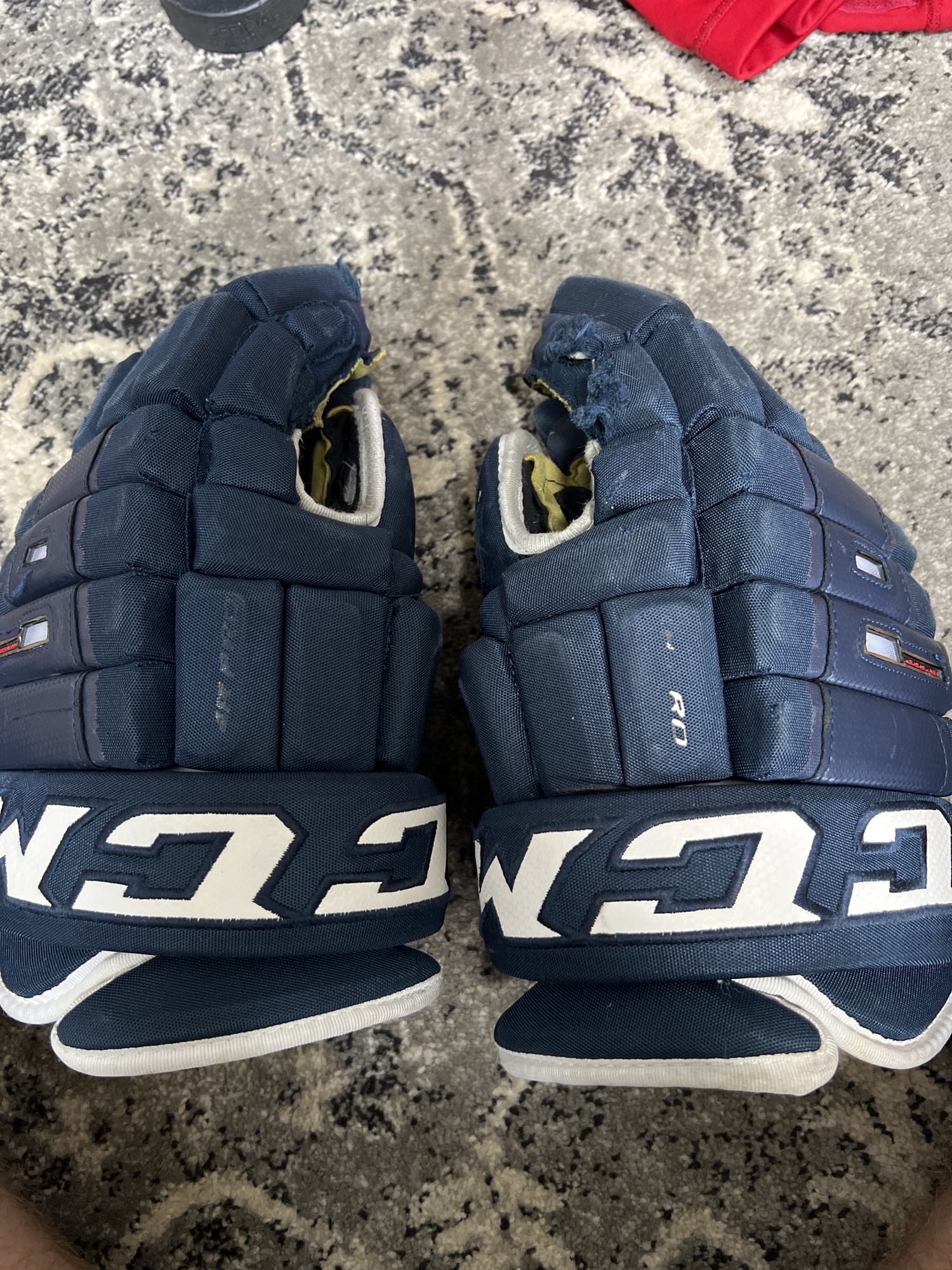 CCM 14" Tacks 4 Roll Pro Gloves | SidelineSwap