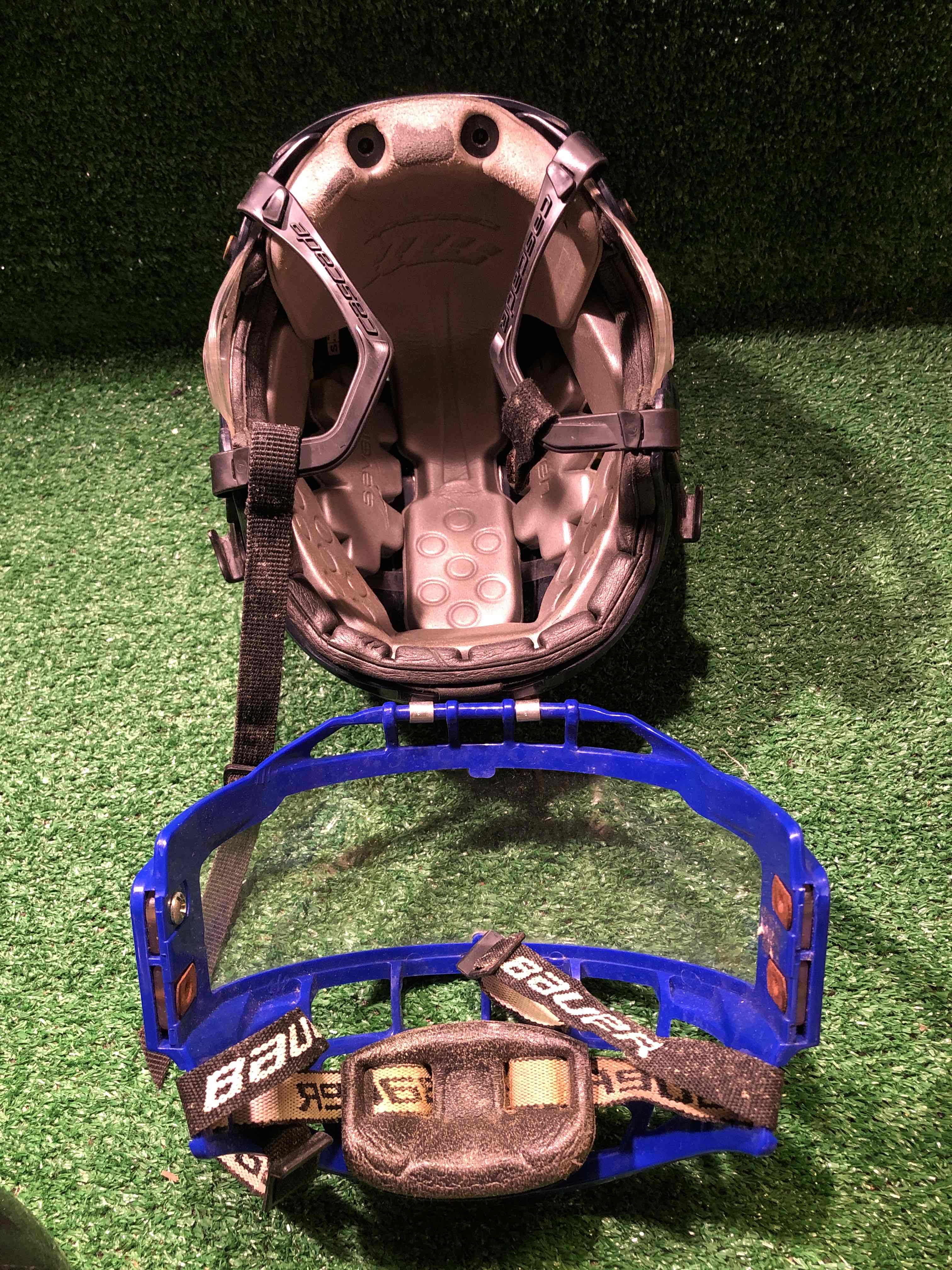 Cascade M11 Hockey Helmet Small | SidelineSwap