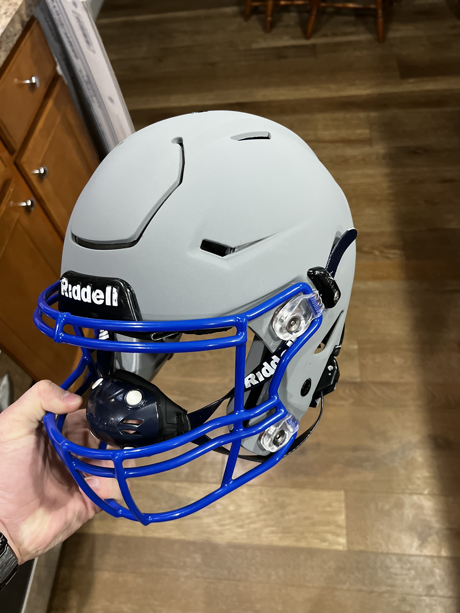 Riddell Speedflex Youth Medium | SidelineSwap