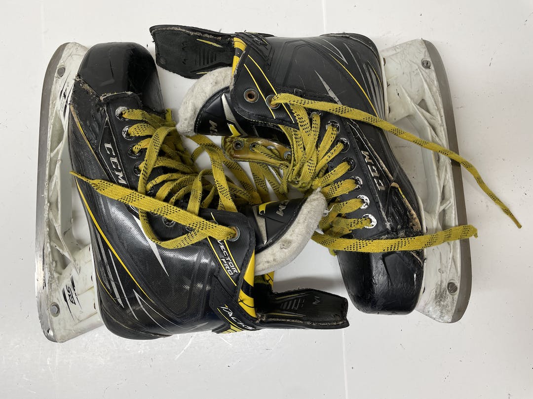 Used Ccm Vector Pro Senior 7 Ice Hockey Skates | SidelineSwap