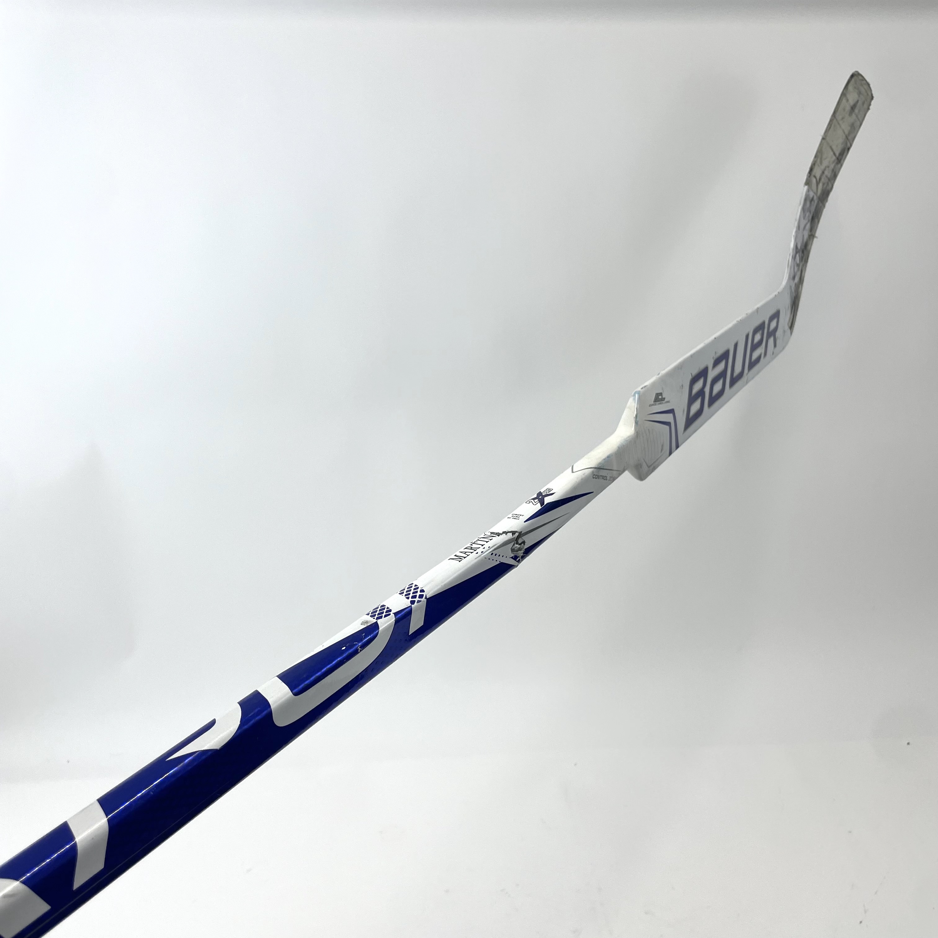 Broken Blue Bauer Vapor 2X Pro Goalie Stick Regular - Martin | SidelineSwap