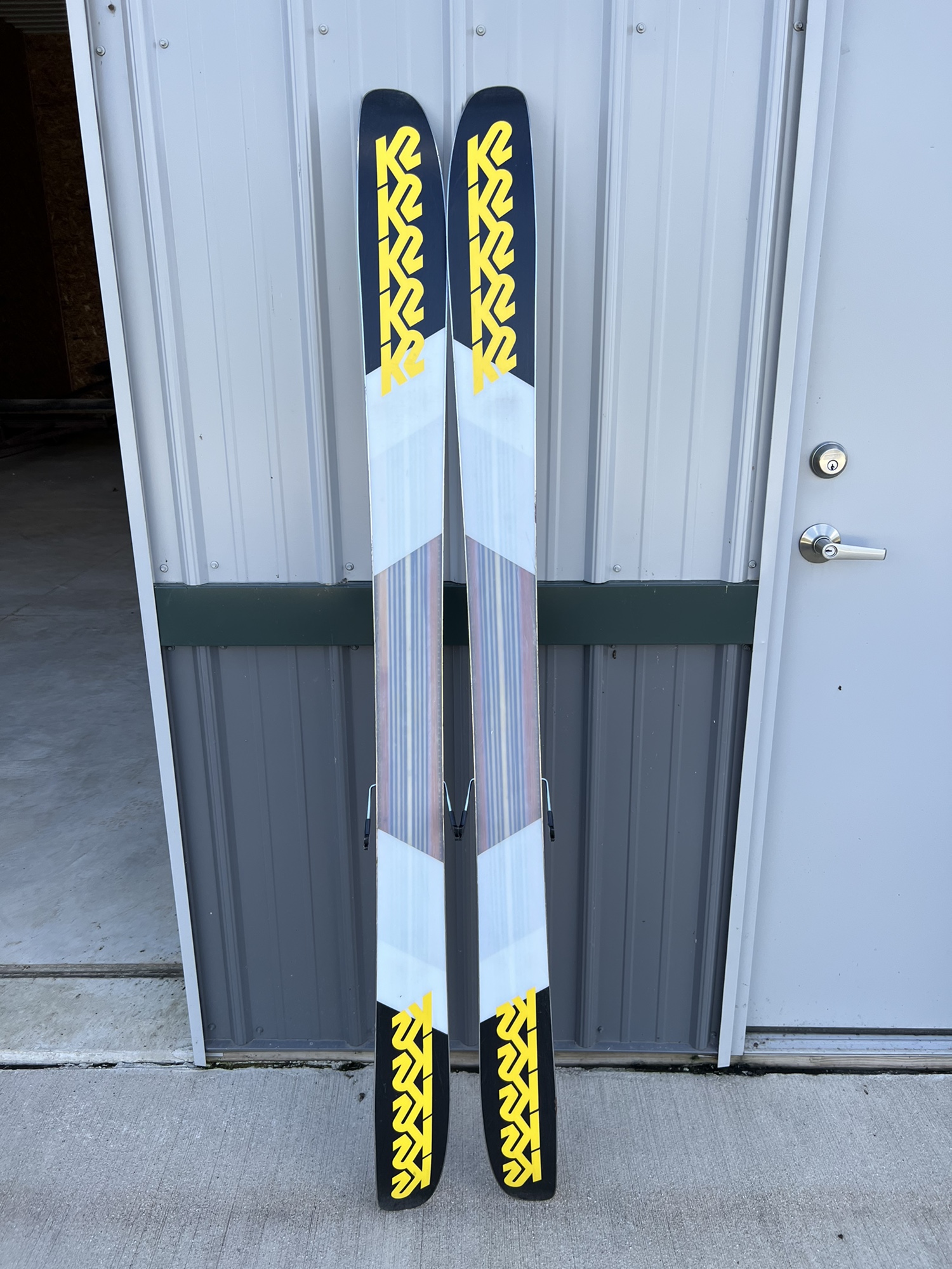 K2 Marksman 177cm Skis Look Pivot 12 Bindings | SidelineSwap