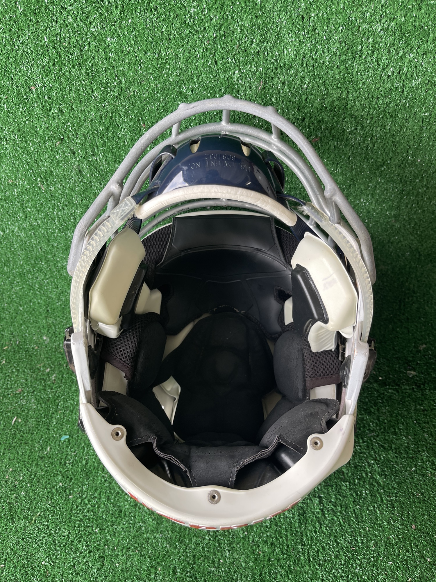 Adult Medium - Riddell Speedflex Football Helmet - White | SidelineSwap