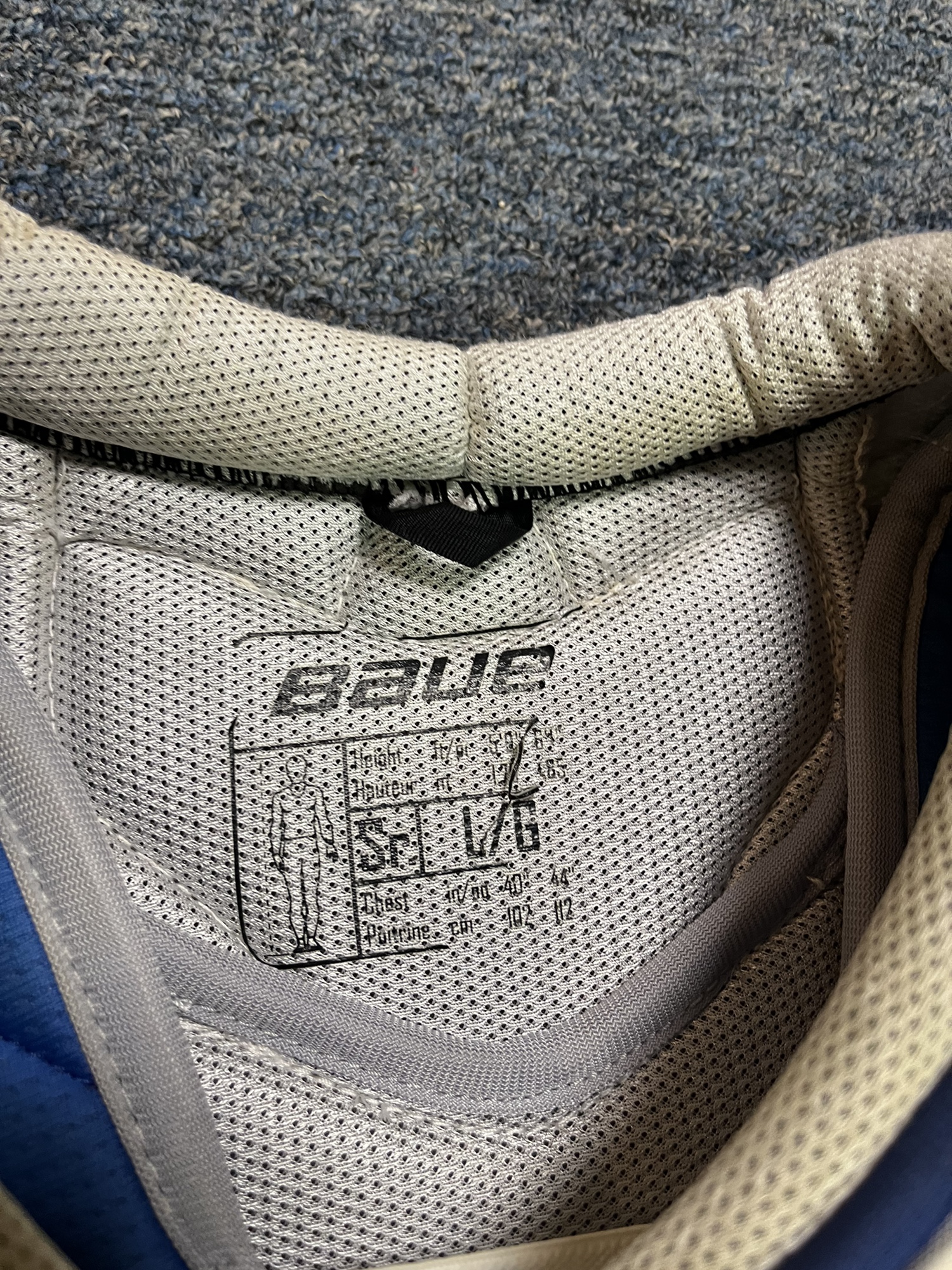 Used Large Bauer Nexus 1N Shoulder Pads | SidelineSwap