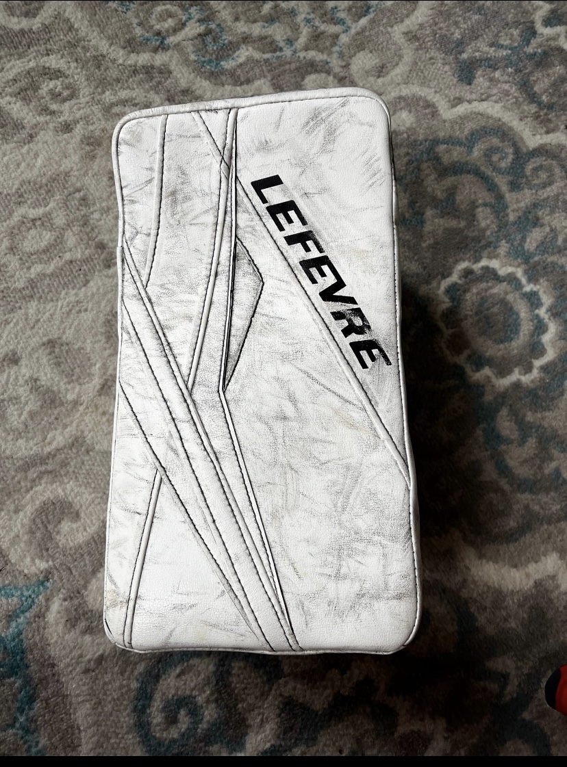 Lefevre/ True 12.1 Senior blocker | SidelineSwap
