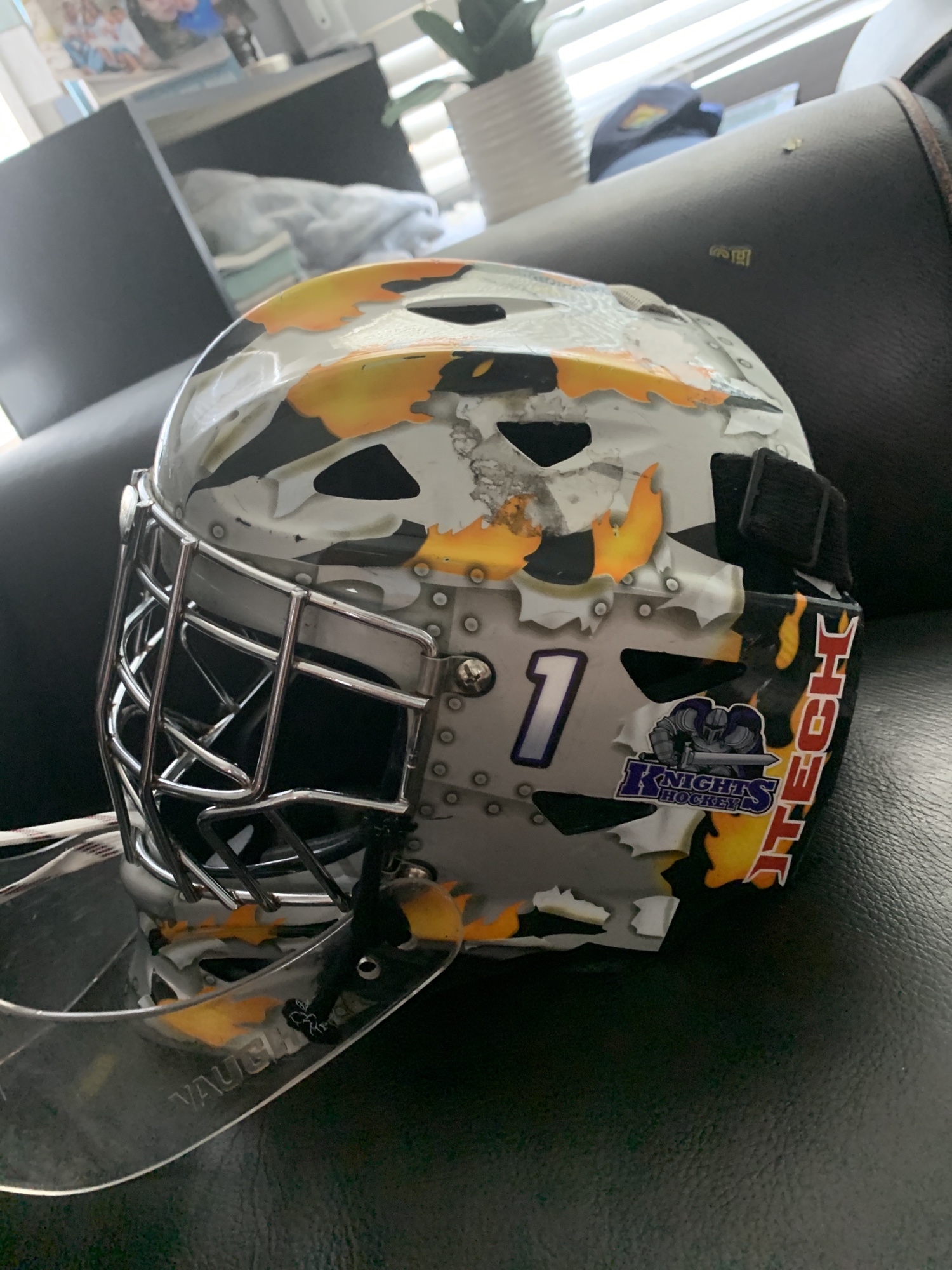 Itech Profile Goalie Mask | SidelineSwap