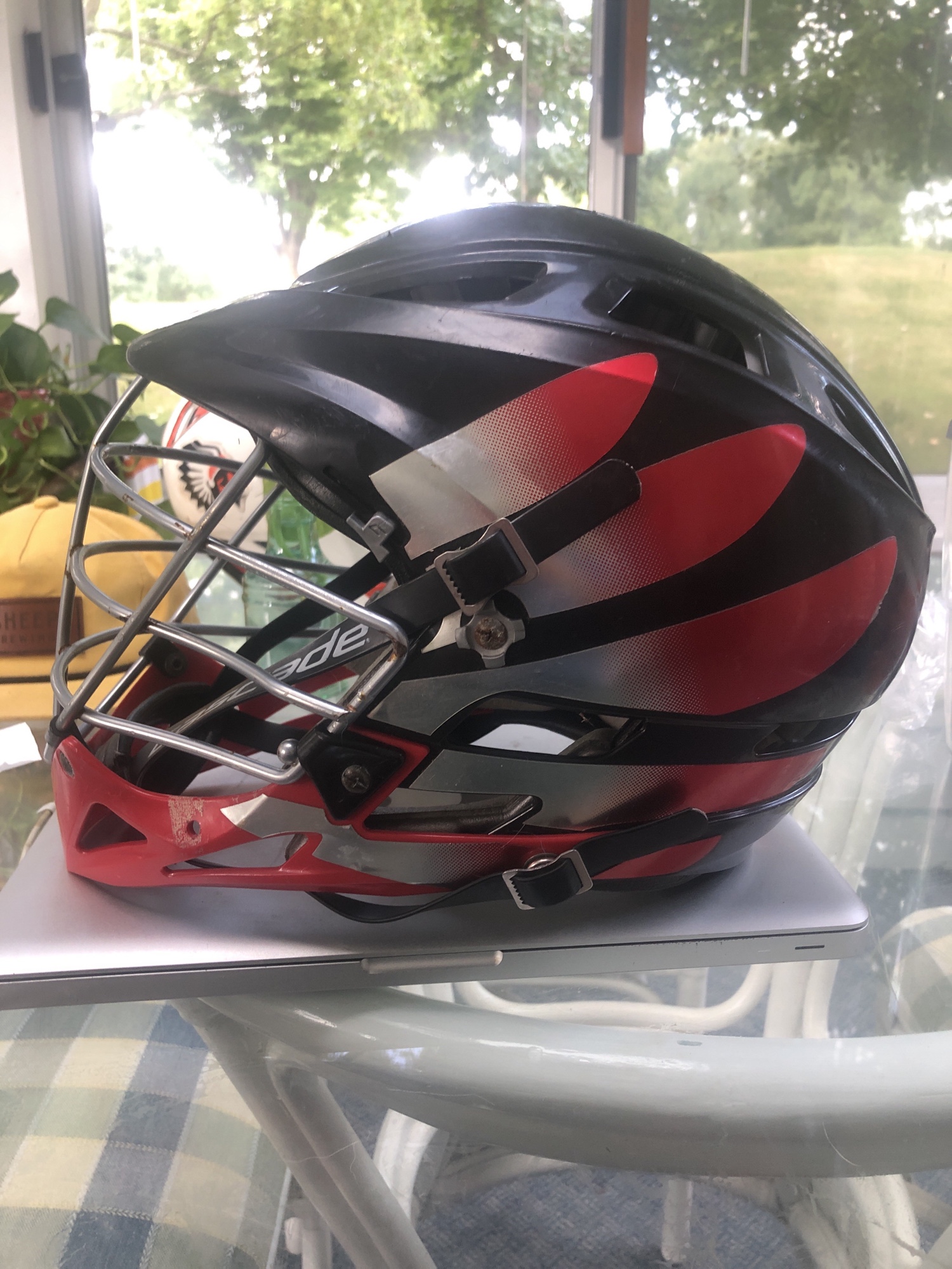 Player's Cascade Pro-7 Helmet | SidelineSwap
