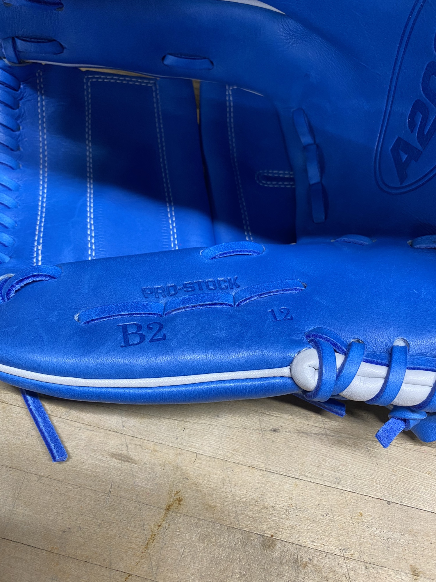 Wilson A2000 12” B2 Autism Speaks Edition | SidelineSwap