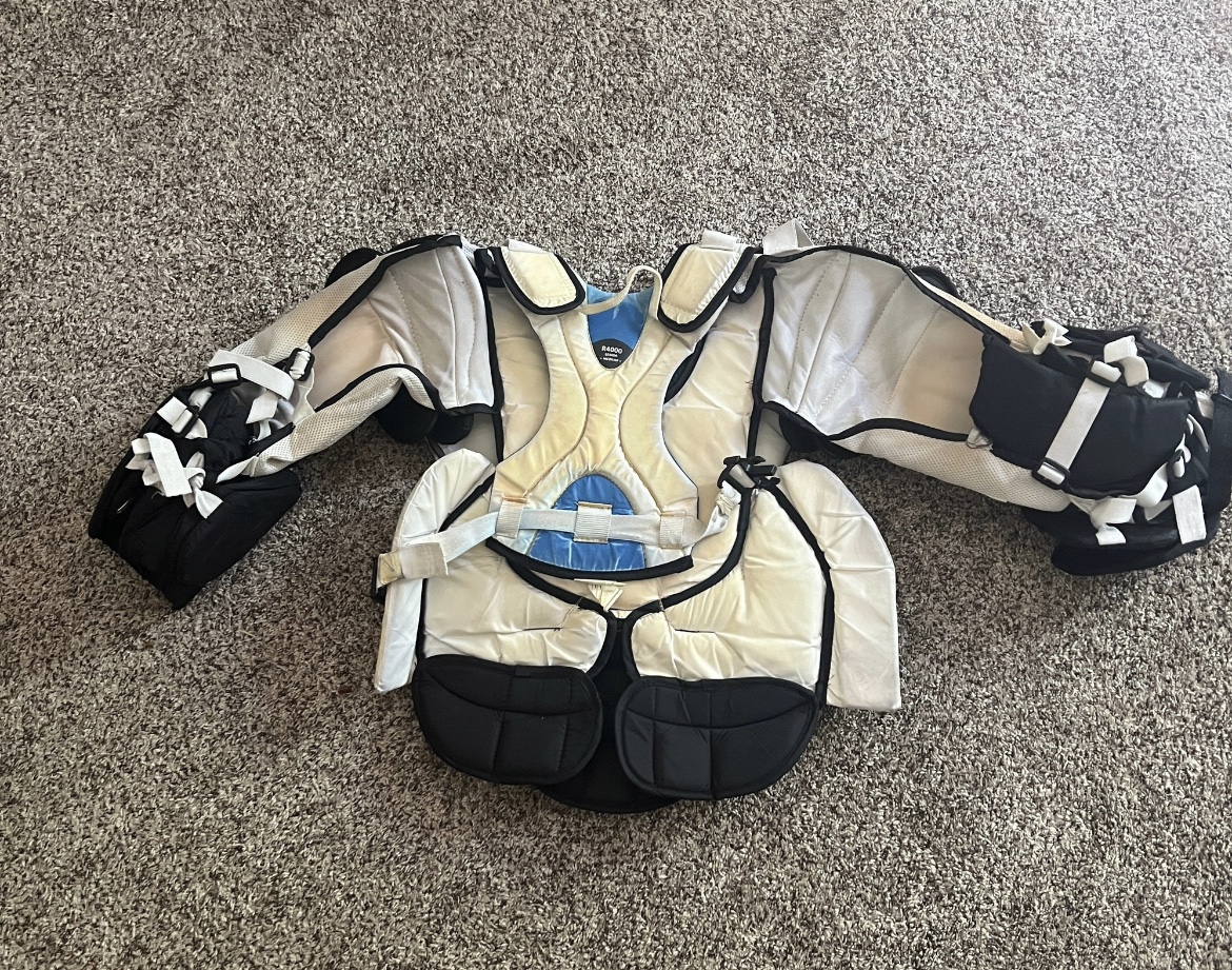 Used Medium Bauer Reactor 4000 Goalie Chest Protector | SidelineSwap