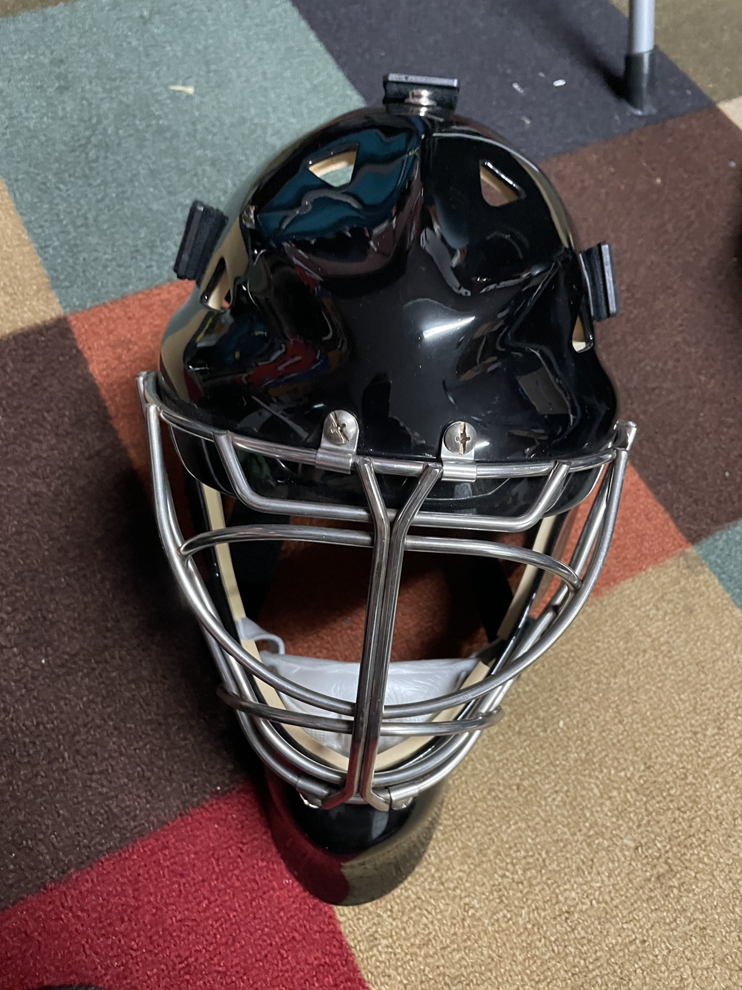 EDDY Goalie Mask - Youth Large/Adult Small | SidelineSwap