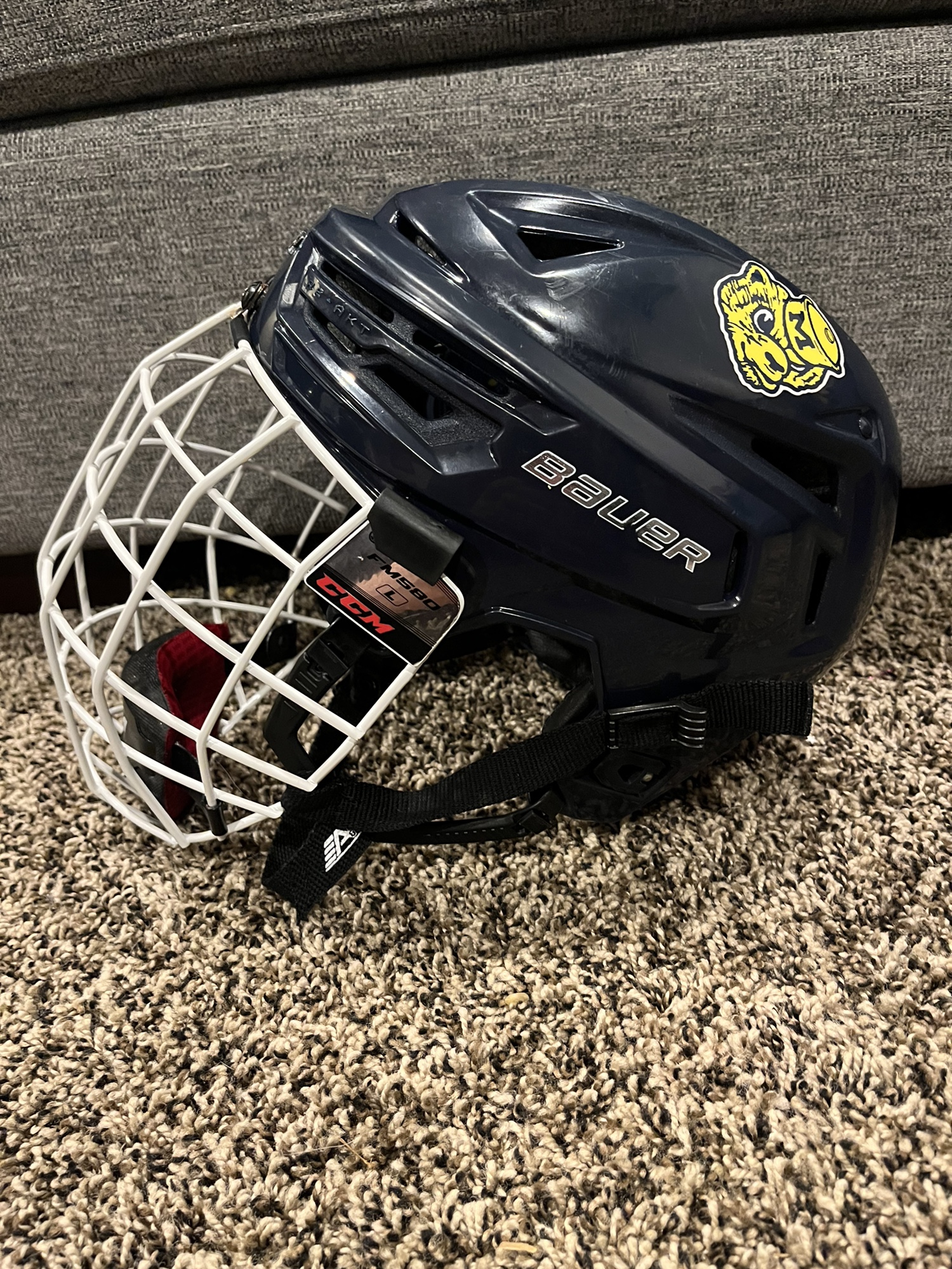Bauer Pro Stock Re-Akt 150 Helmet | SidelineSwap