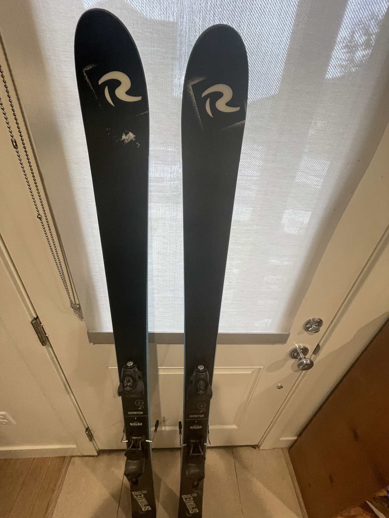 Used Rossignol Scratch Max Din 11 Scratch Skis | SidelineSwap