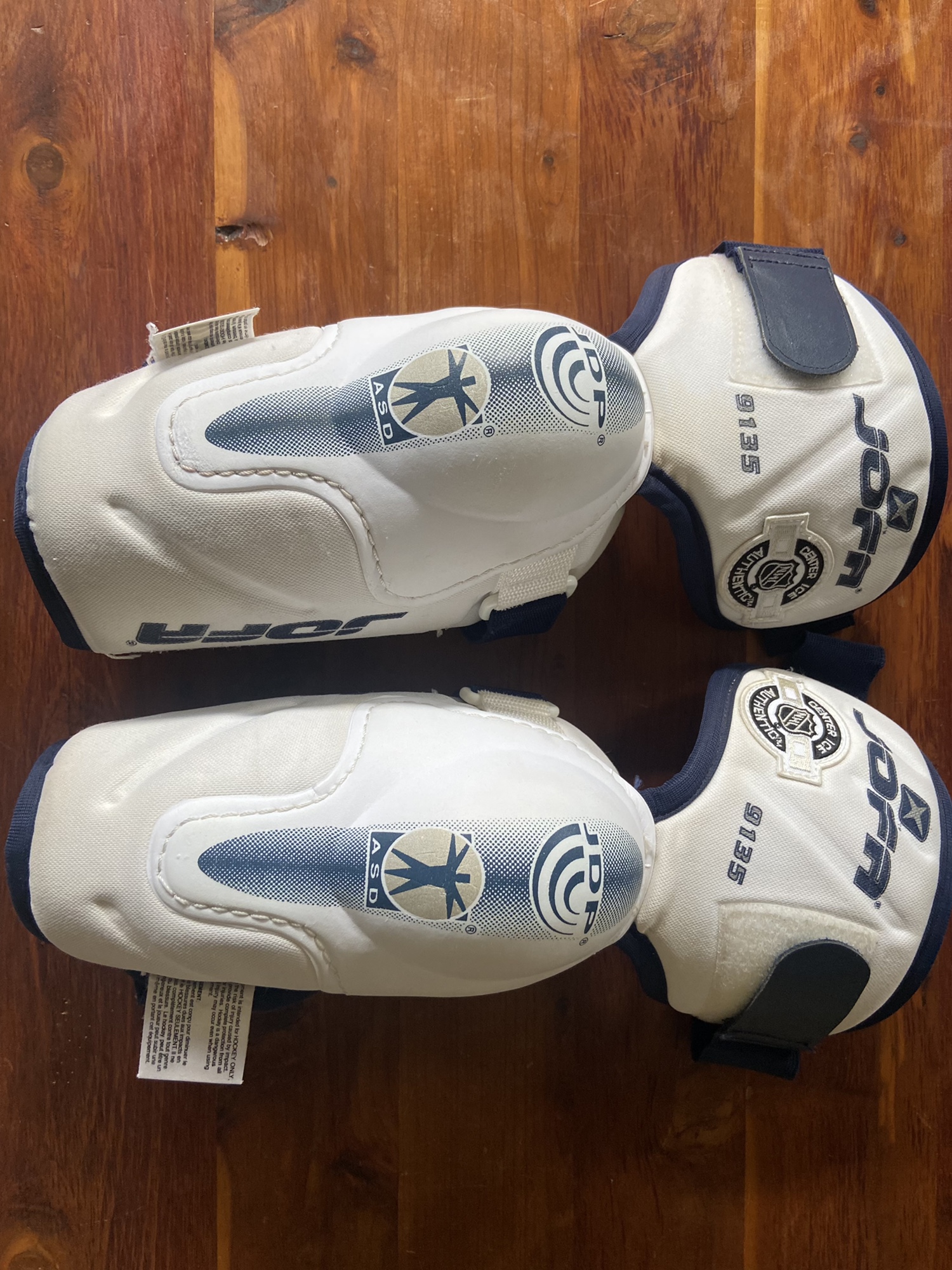 Used Small Jofa 9135 Elbow Pads Pro Stock - Size 4 | SidelineSwap