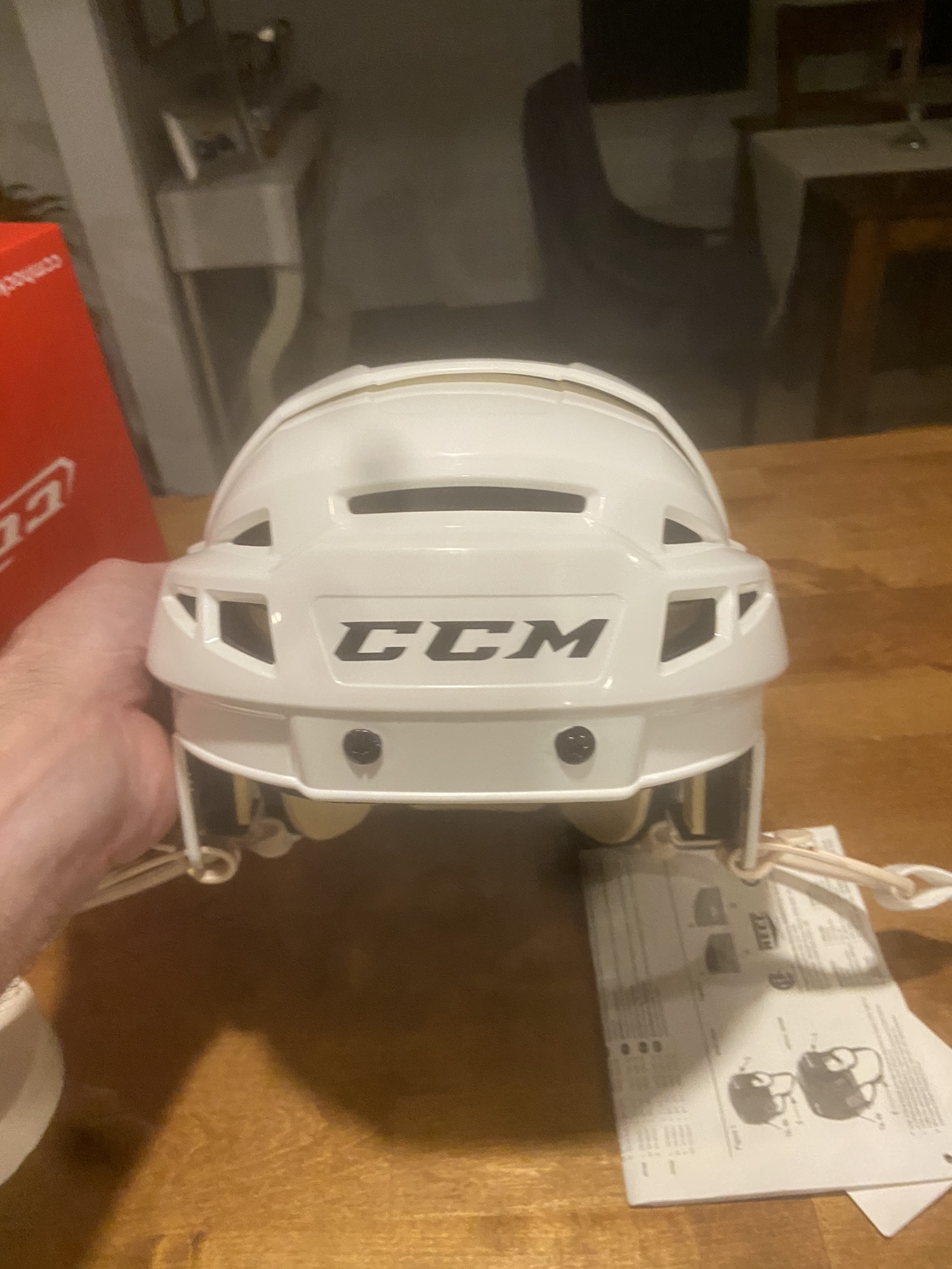 New Medium CCM Pro Stock Vector V08 Helmet | SidelineSwap