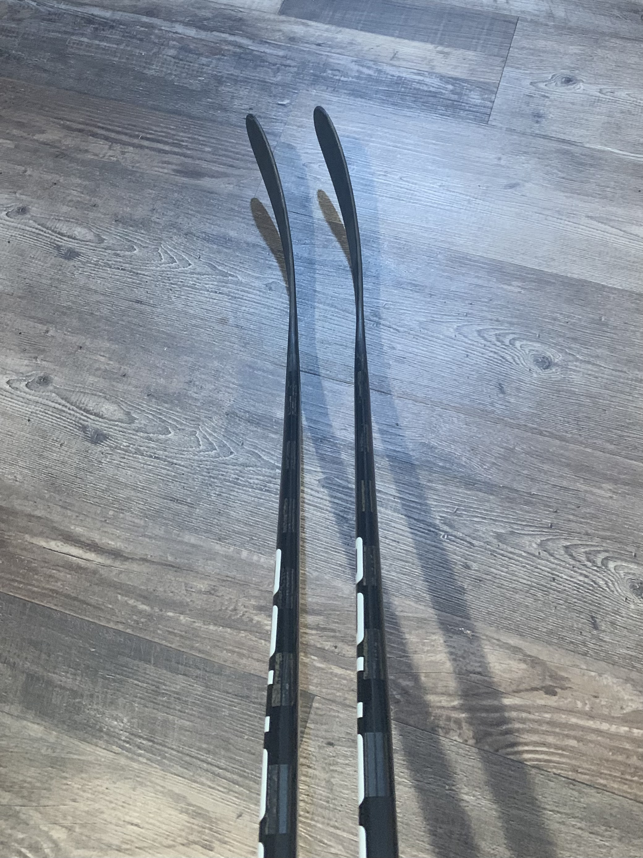 (2-pack) New Pro Stock RH Bauer Vapor Hyperlite P92 70 Flex | SidelineSwap