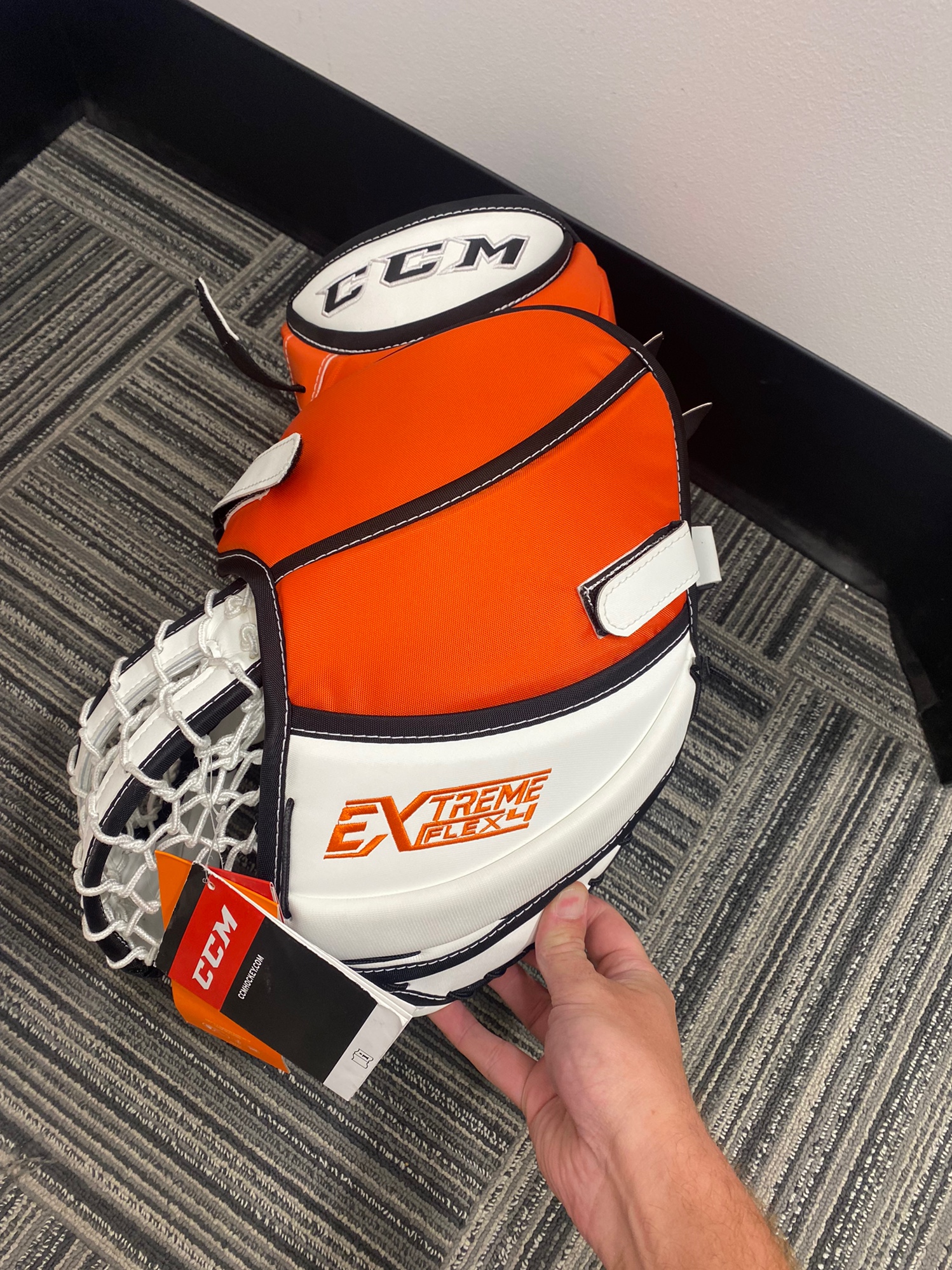 CCM Eflex 4 goalie full set | SidelineSwap
