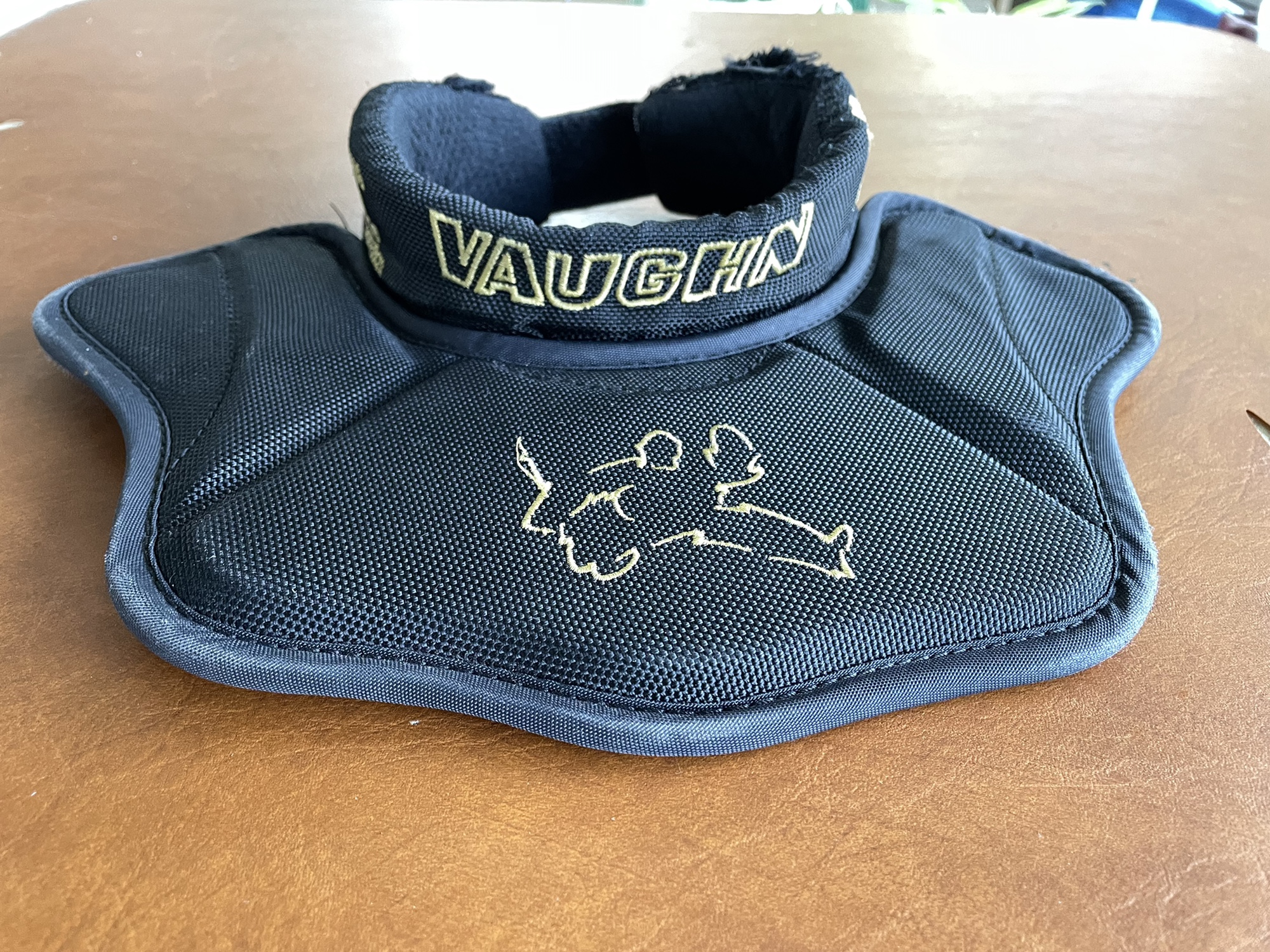 Used Vaughn VPC-7000 Goalie Neck Guard | SidelineSwap