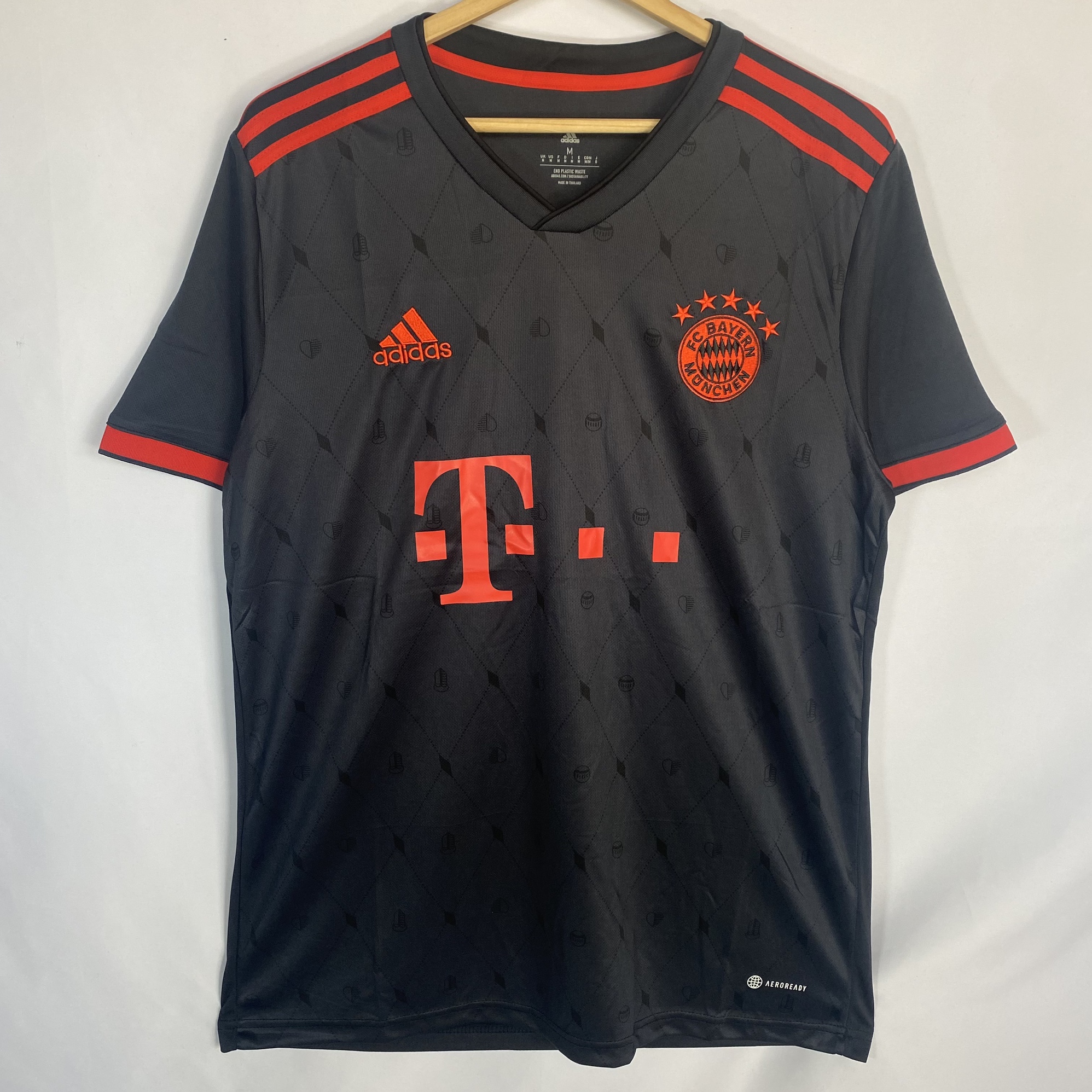 Bayern Munich 3RB 22/23 | SidelineSwap
