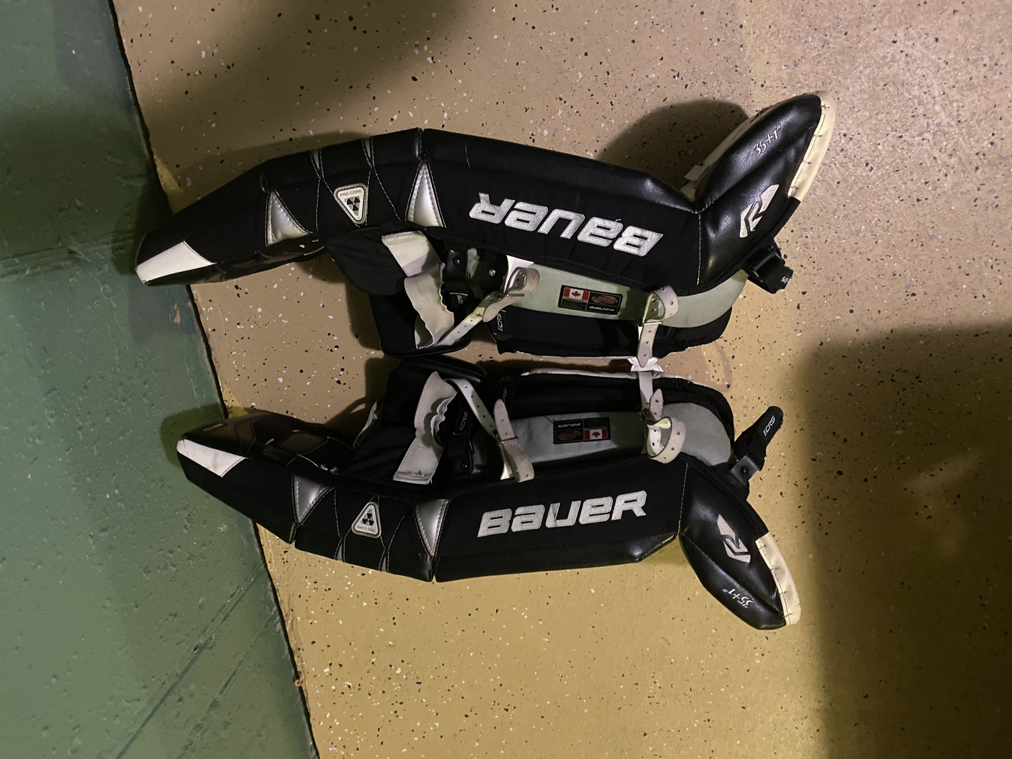 Bauer reactor 6000 goalie pads 35+1 | SidelineSwap