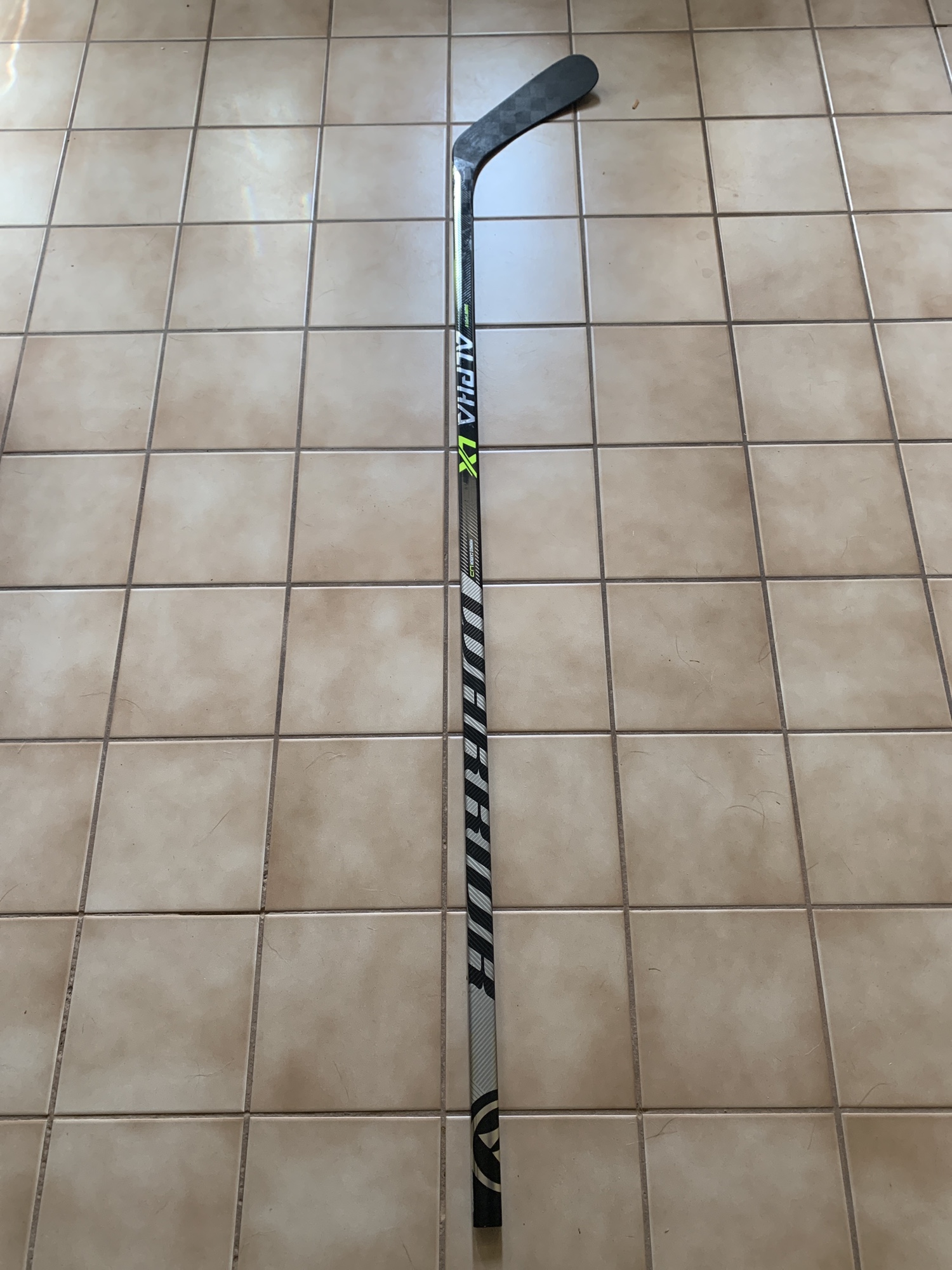 Warrior Alpha LX Pro Stick - Senior, 75 Flex, W03 | SidelineSwap