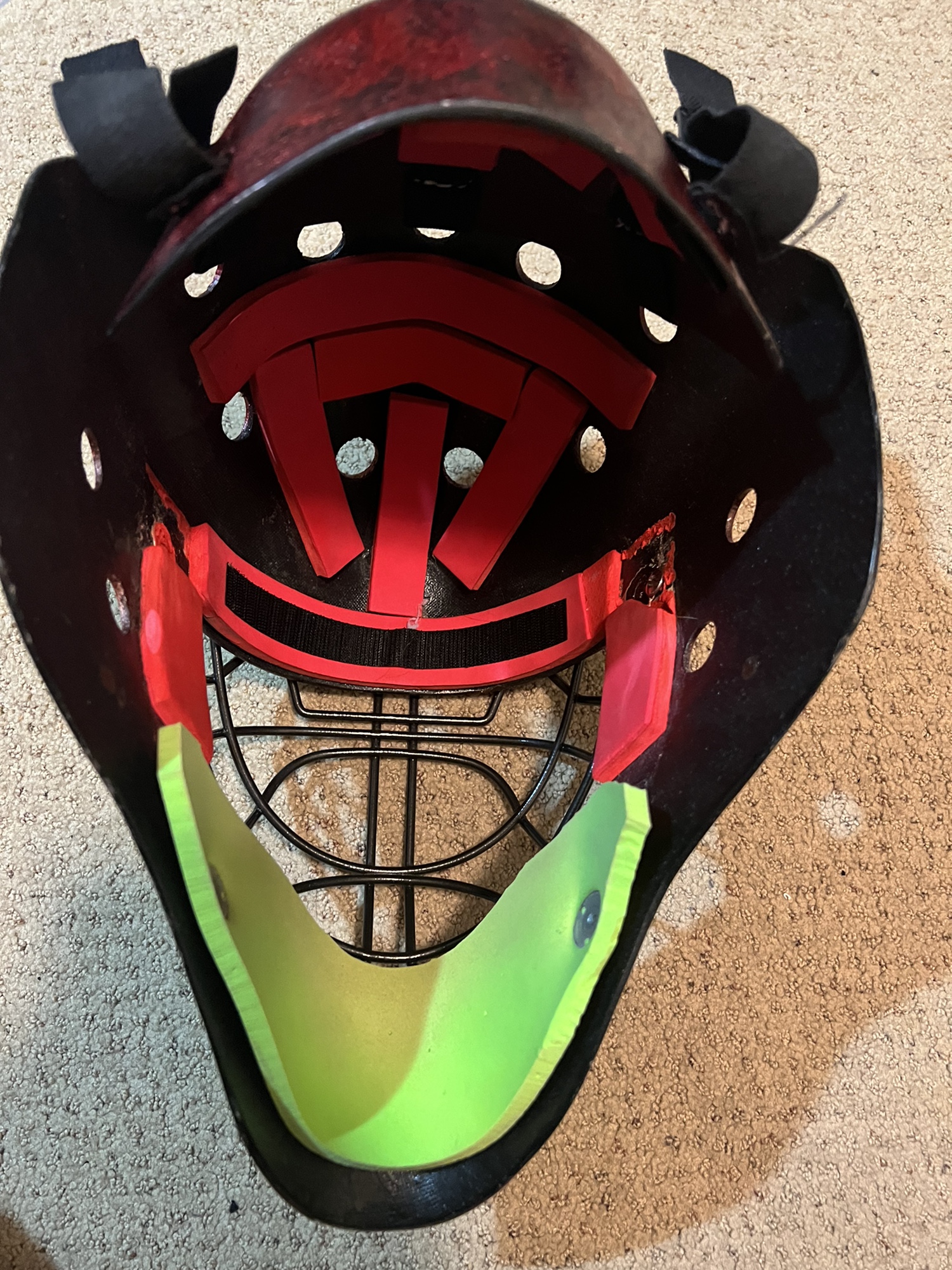 Kustom composites goalie mask | SidelineSwap