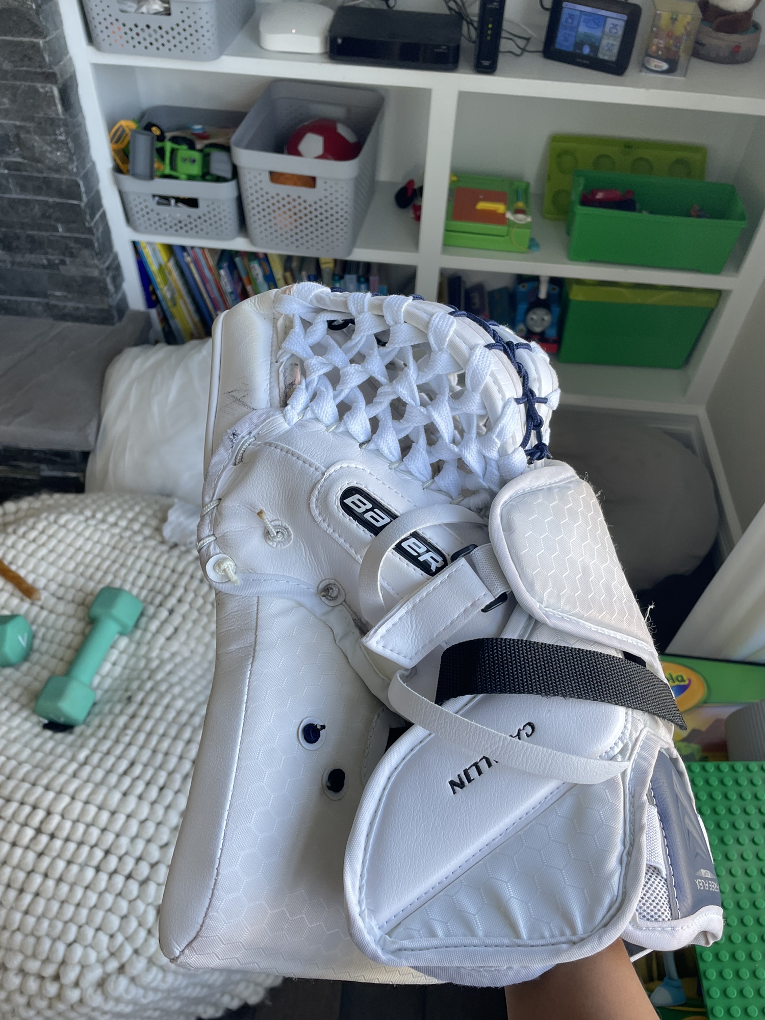Bauer Full Right Pro Stock 2X Pro Goalie Full Set | SidelineSwap