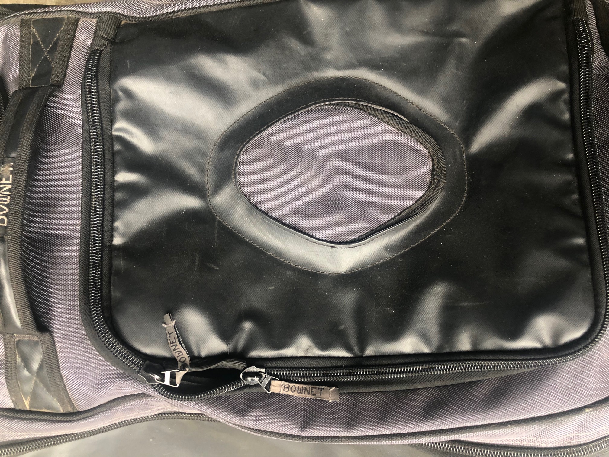 Bownet Commander Catcher's Bag - black/grey | SidelineSwap