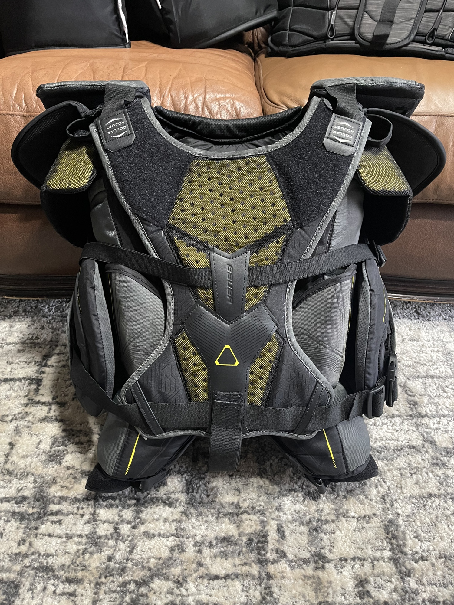 Like New Medium Bauer Supreme MACH Goalie Chest Protector | SidelineSwap