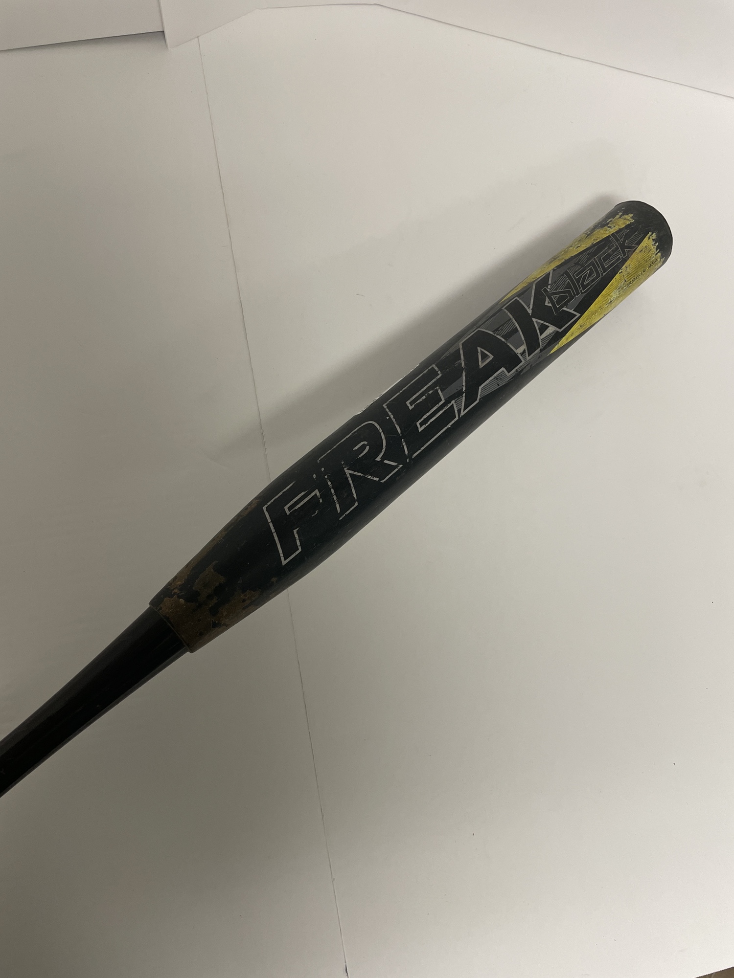 Used Miken (-7) 27 oz 34" Freak Bat | SidelineSwap