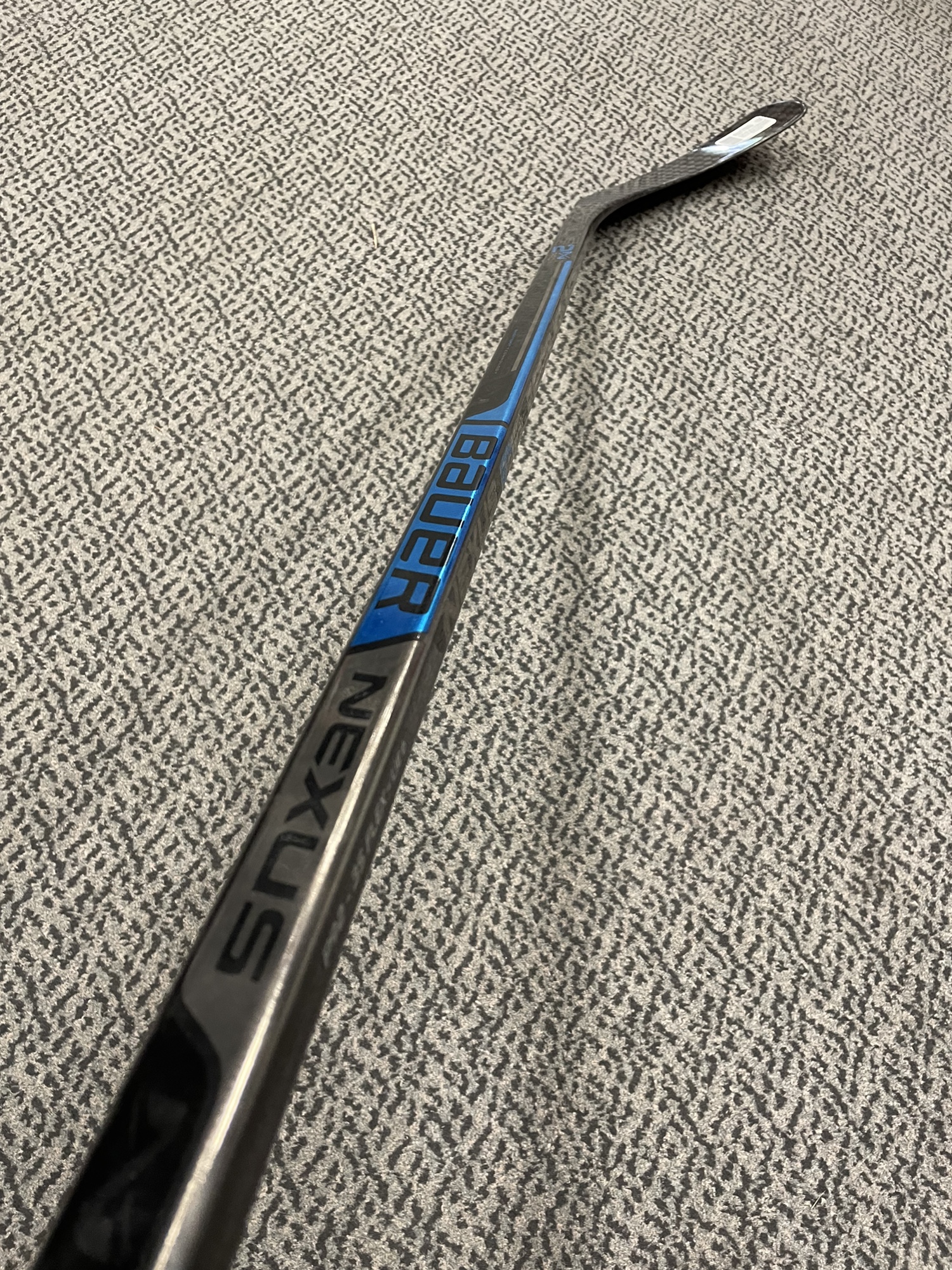 Bauer 2N Pro P92 curve 35 flex right hand stick | SidelineSwap