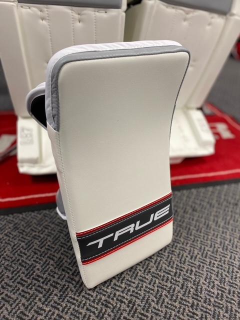 True L87 (12.2) Used Sr Leg Pads, Glove & Blocker Full Set | SidelineSwap